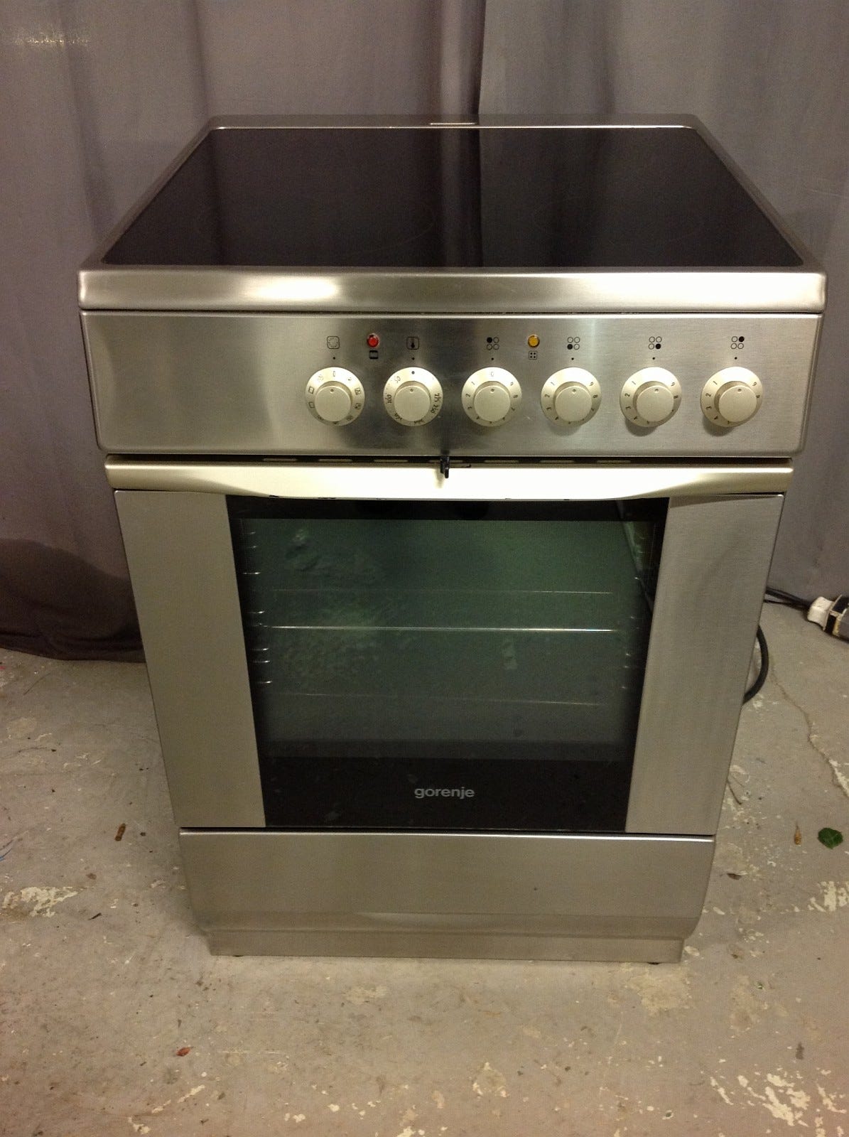 Pen GORENJE komfyr i stål grill, varmluft 3 mnd garanti | FINN-torget