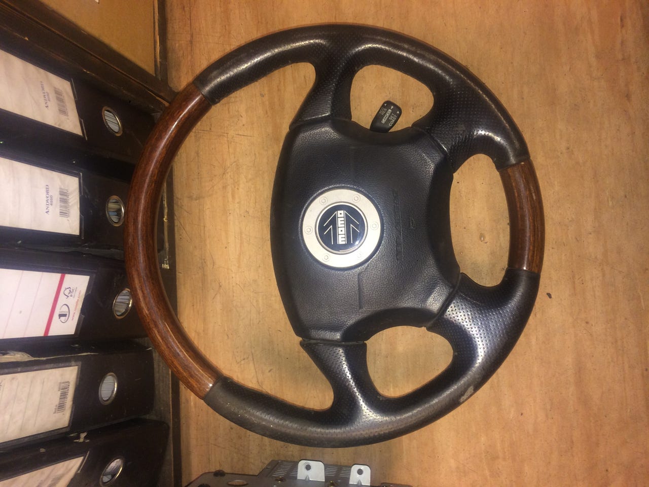 MOMO Ratt til Subaru med teak + airbag | FINN-torget