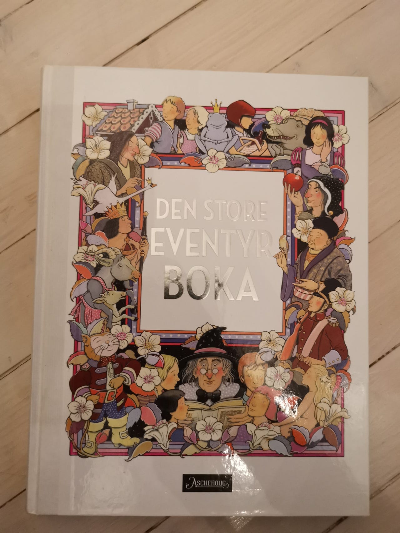 Den store eventyr boka | FINN-torget