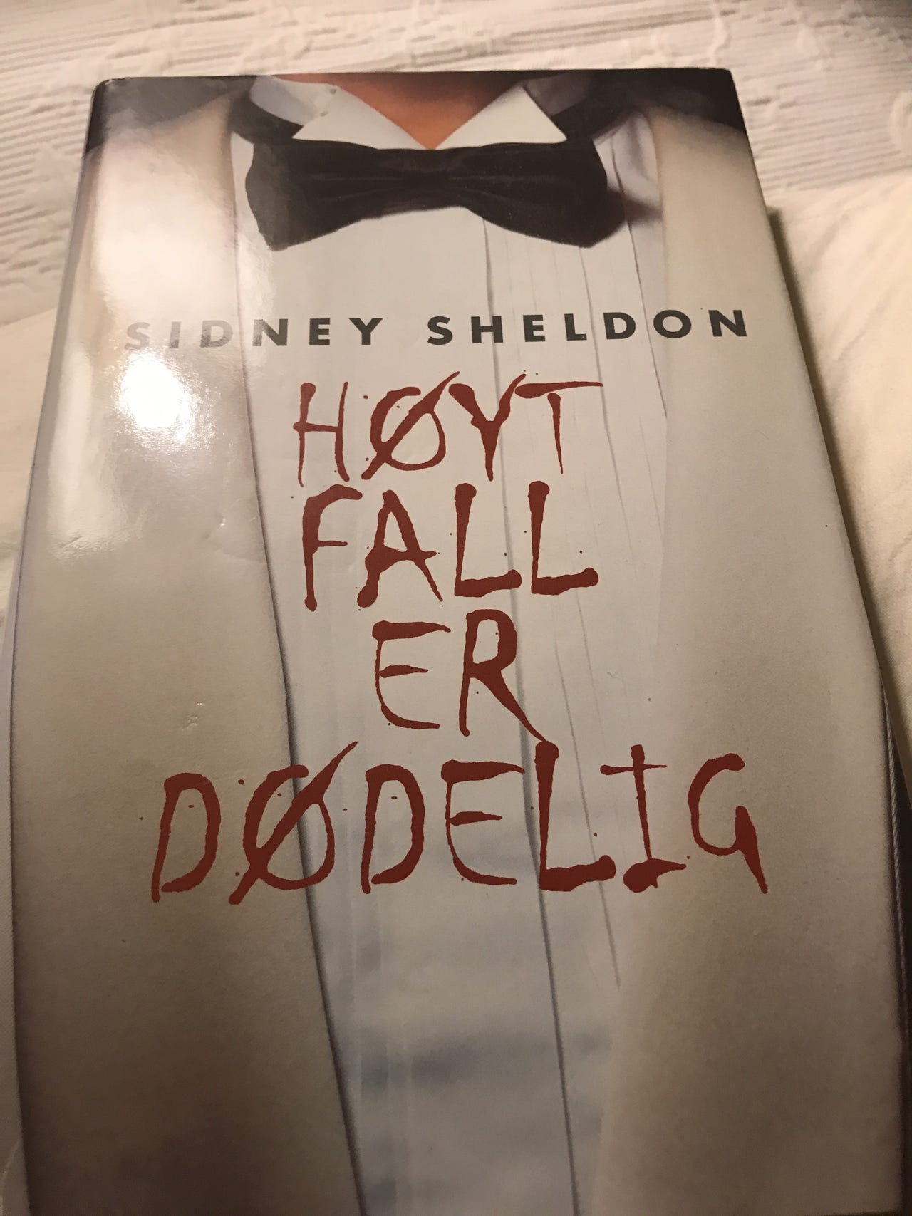 Sidney Sheldon Høyt fall er dødelig | FINN-torget