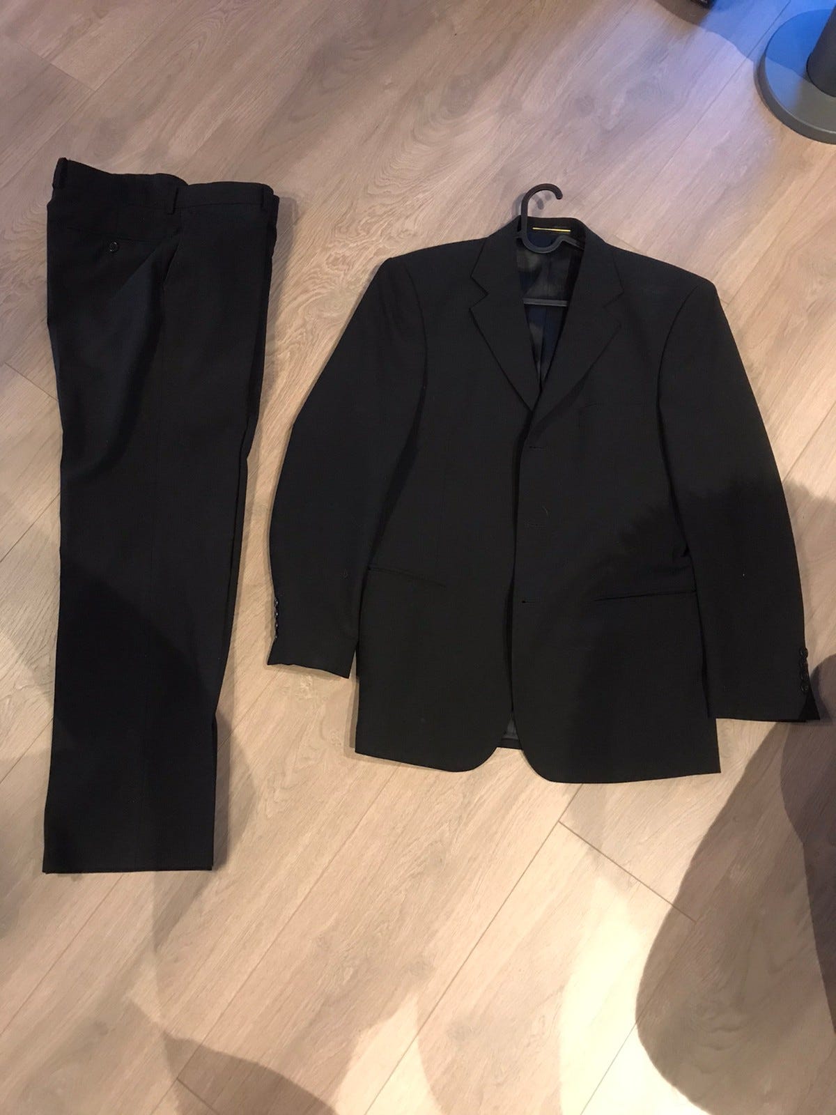 Batistini dress | FINN-torget