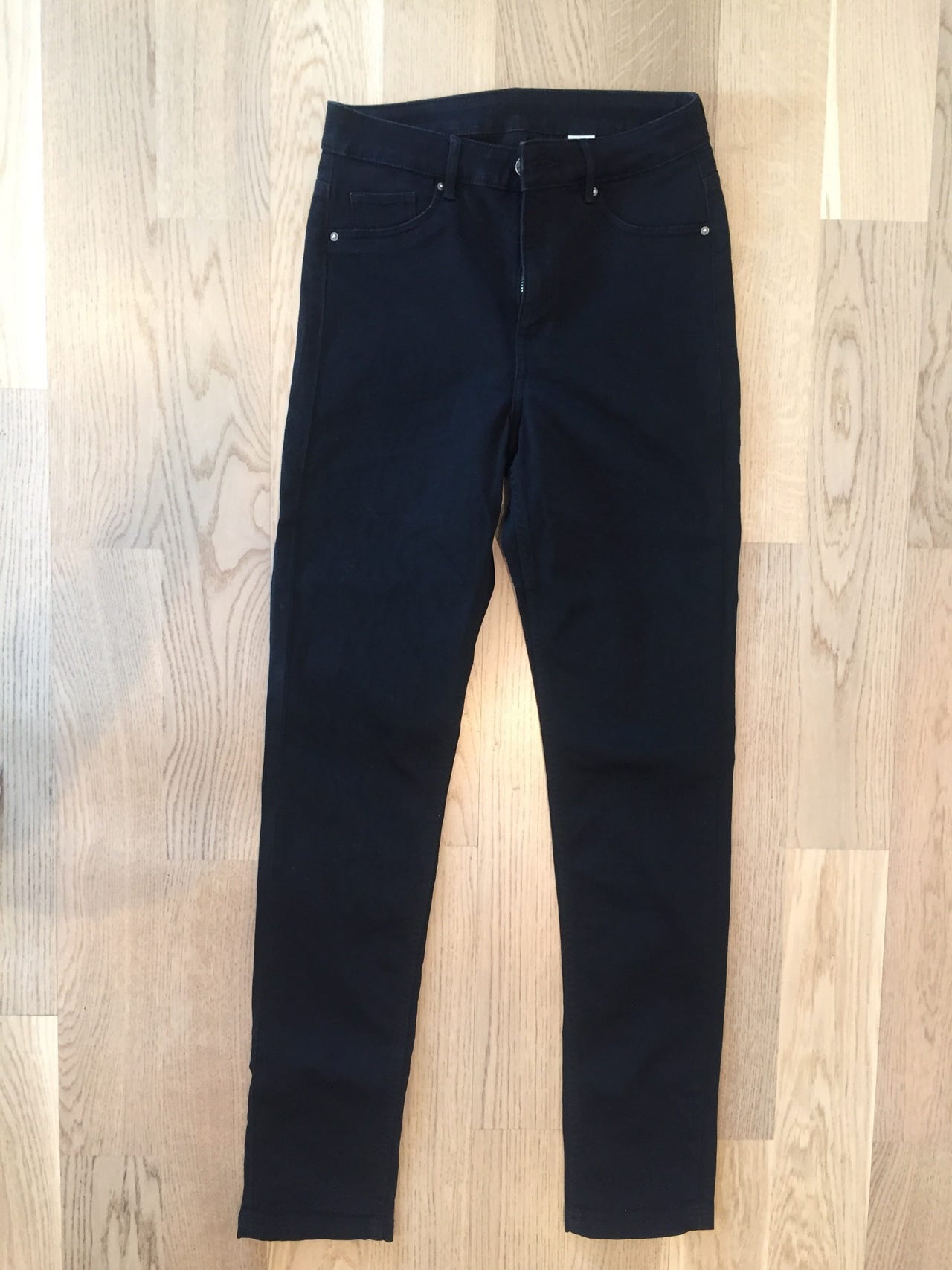 Ny svart bukse str 28 Skinny hight waist | FINN torget