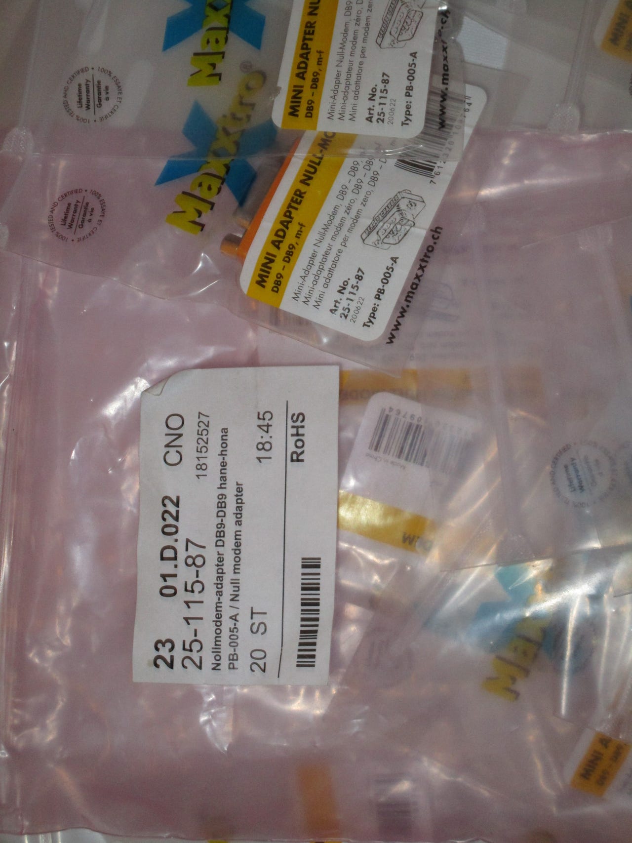 Null modem adapter DB9 – DB9 m – f, Maxxtro | FINN-torget