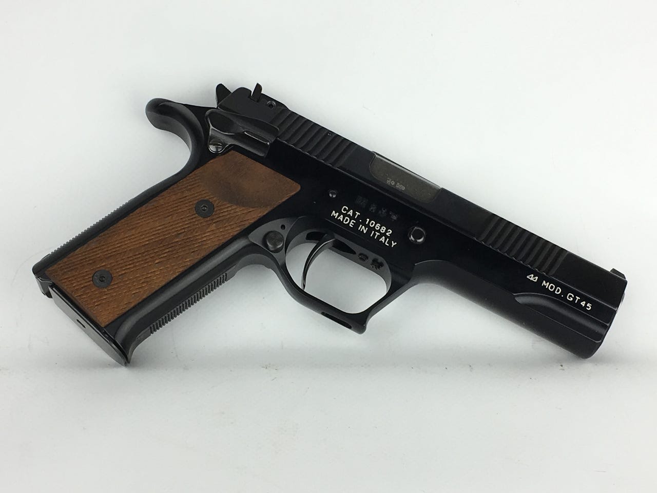 Pardini GT45/9 .45ACP 5" | FINN-torget