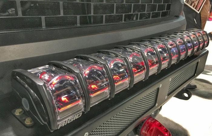 Verdens første lys som zoomer inn jo fortere du kjører! | FINN-torget