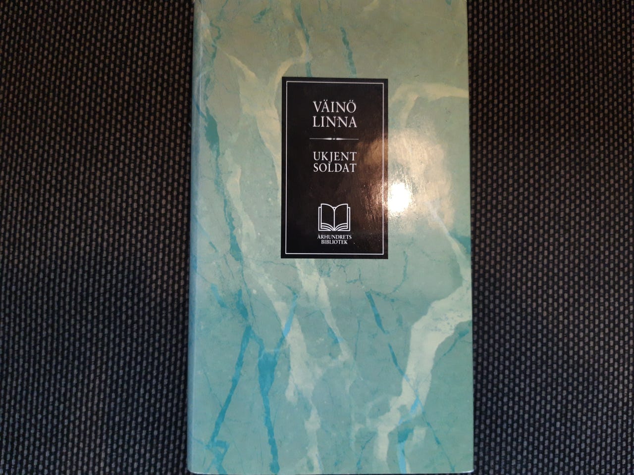 Vainø Linna - Ukjent Soldat | FINN-torget