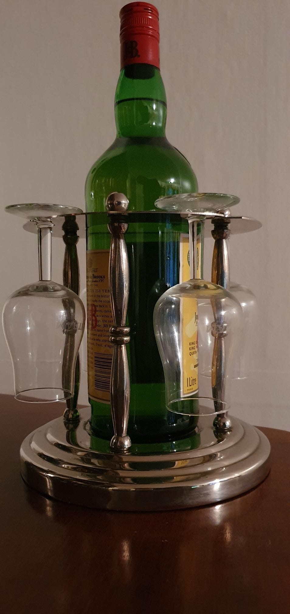 Flaske og glass holder. Flaske/glass stativ | FINN-torget