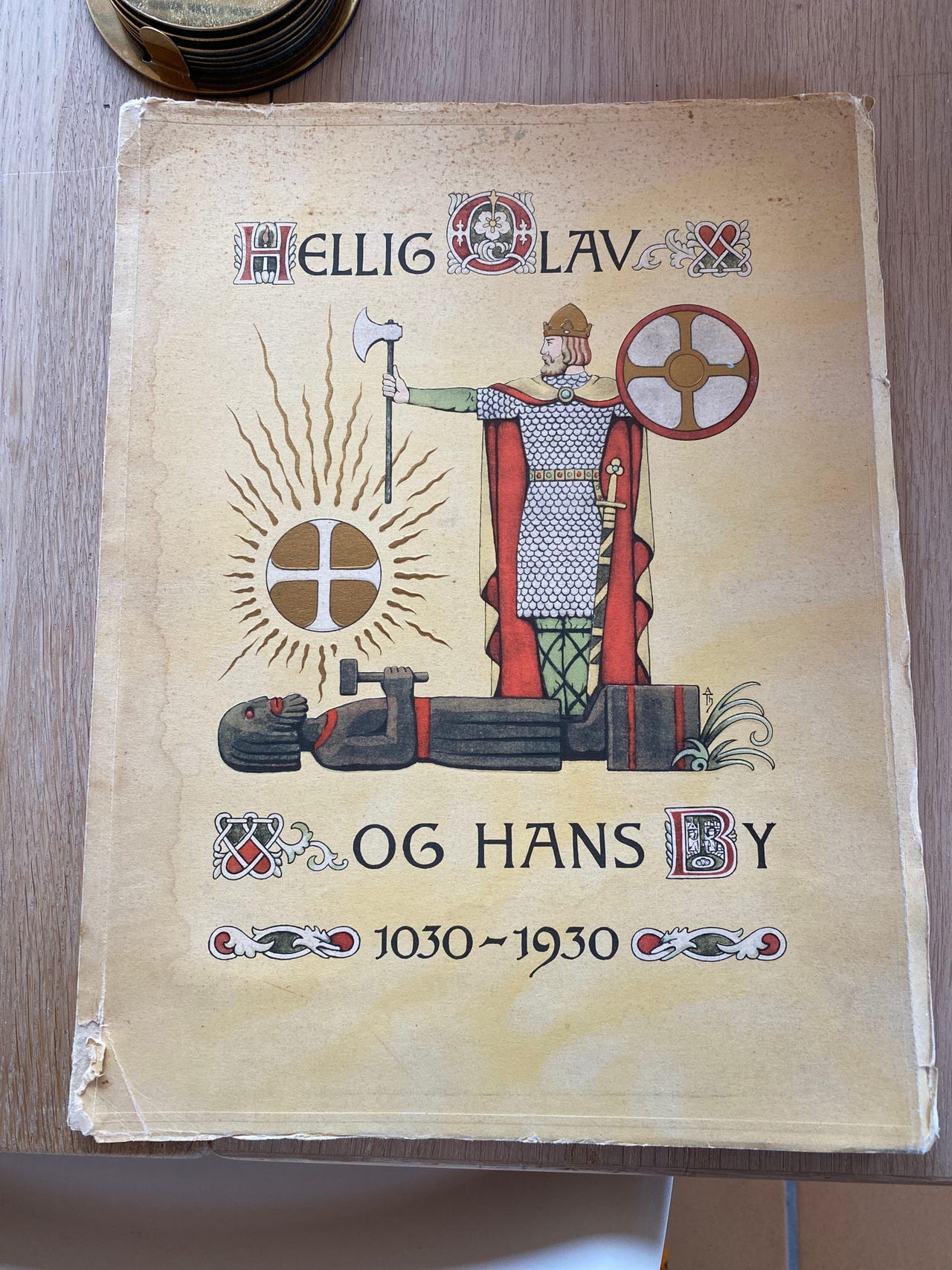 Bok om hellig Olav og hans by 1030-1930 | FINN-torget