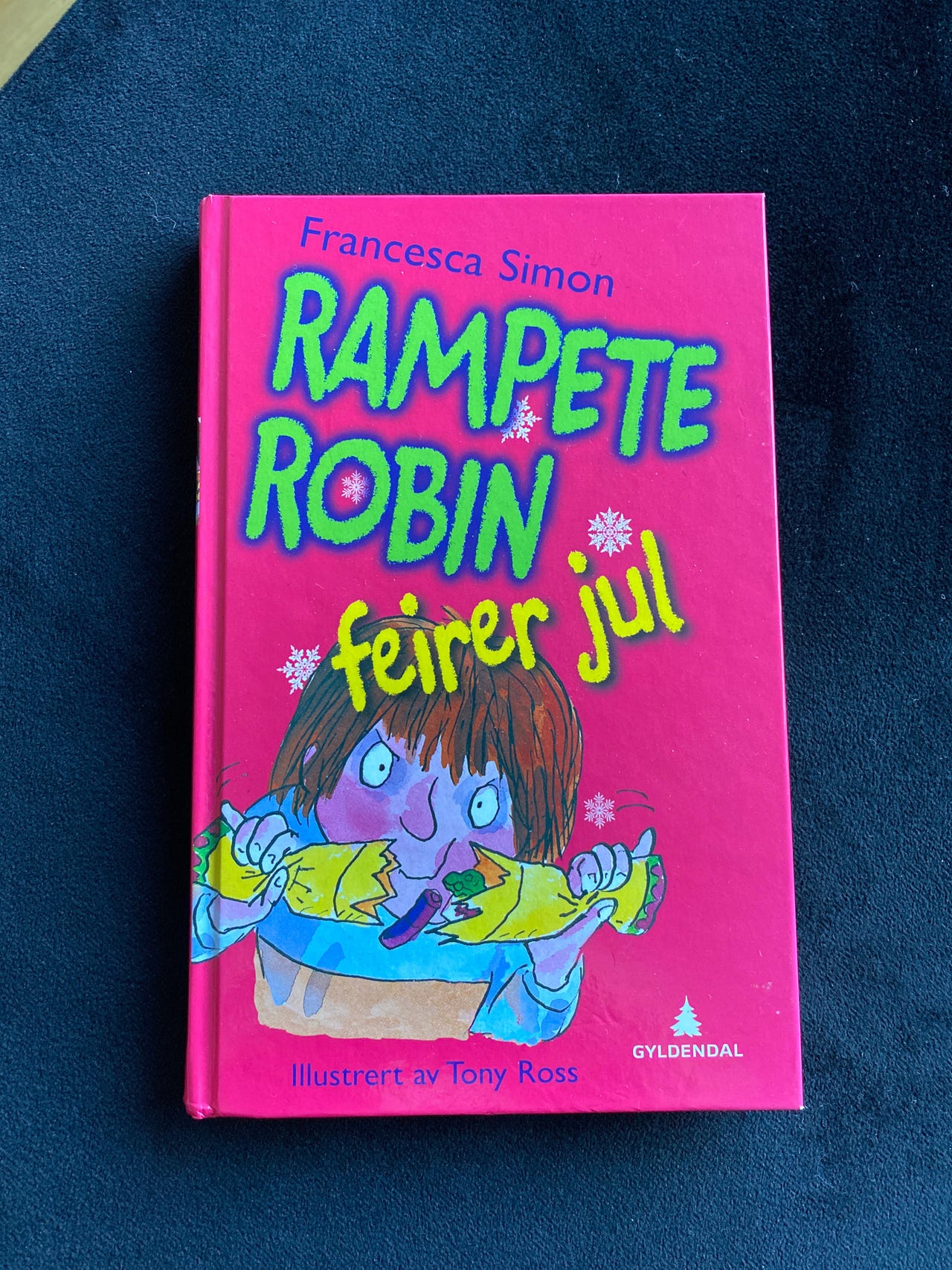 Bok Rampete Robin feirer jul | FINN-torget