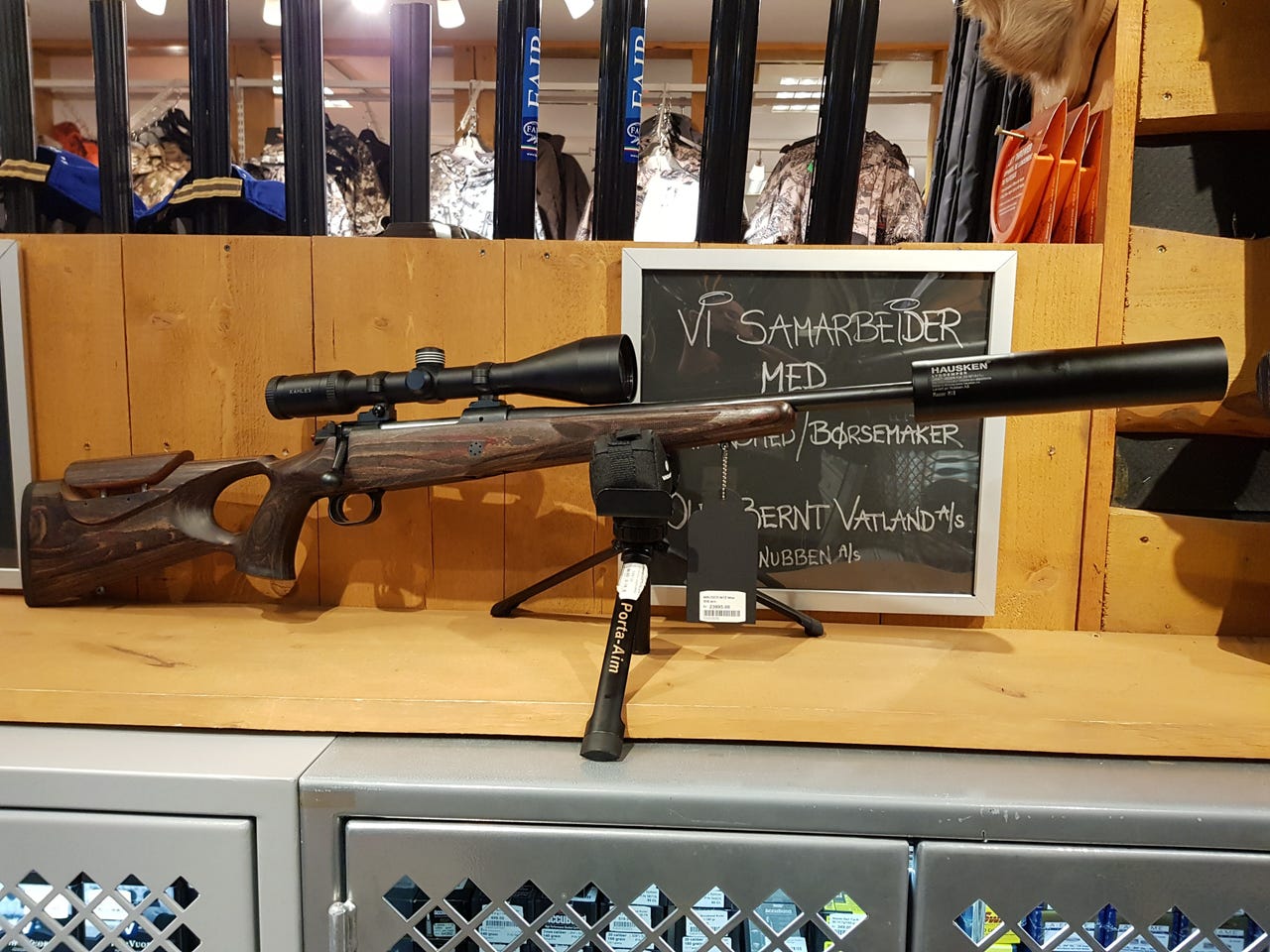 Mauser M12 Max riflepakke med tommelhull stokk og justerbar kolbekam ...