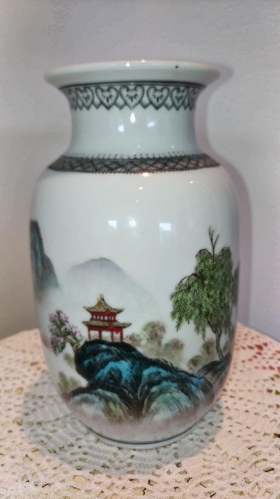 Antikk,kinesisk vase. | FINN-torget