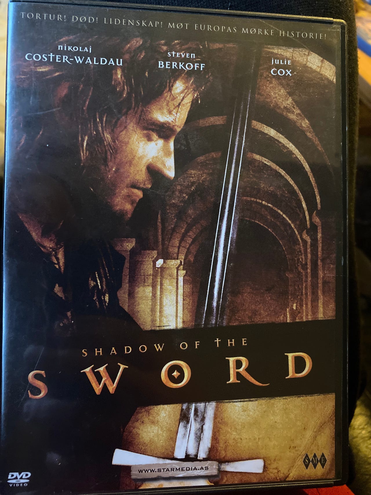 Shadow of the sword (norsk tekst) SME - 642 | FINN-torget