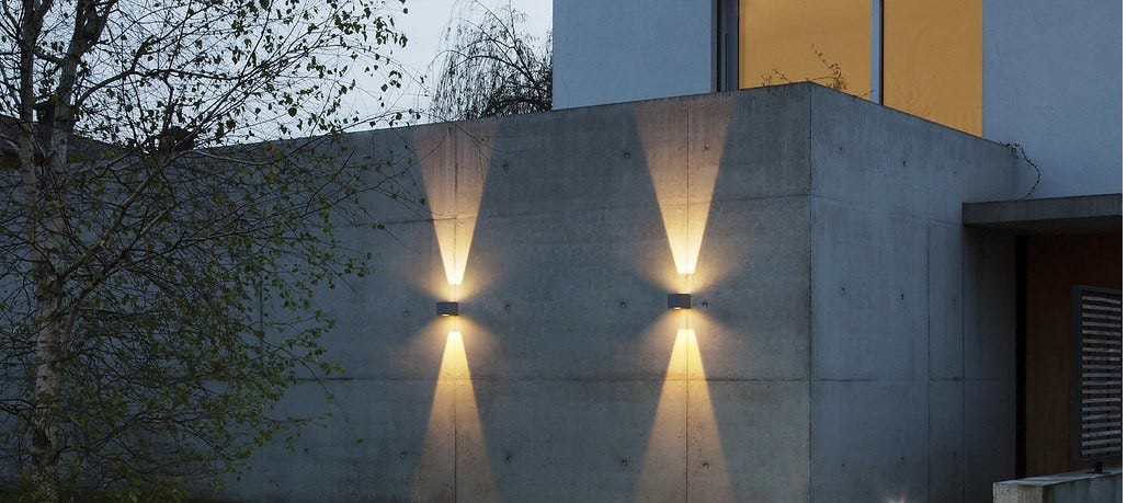 Ny Ares Leo 120 norma utelampe, LED 2x3w | FINN torget