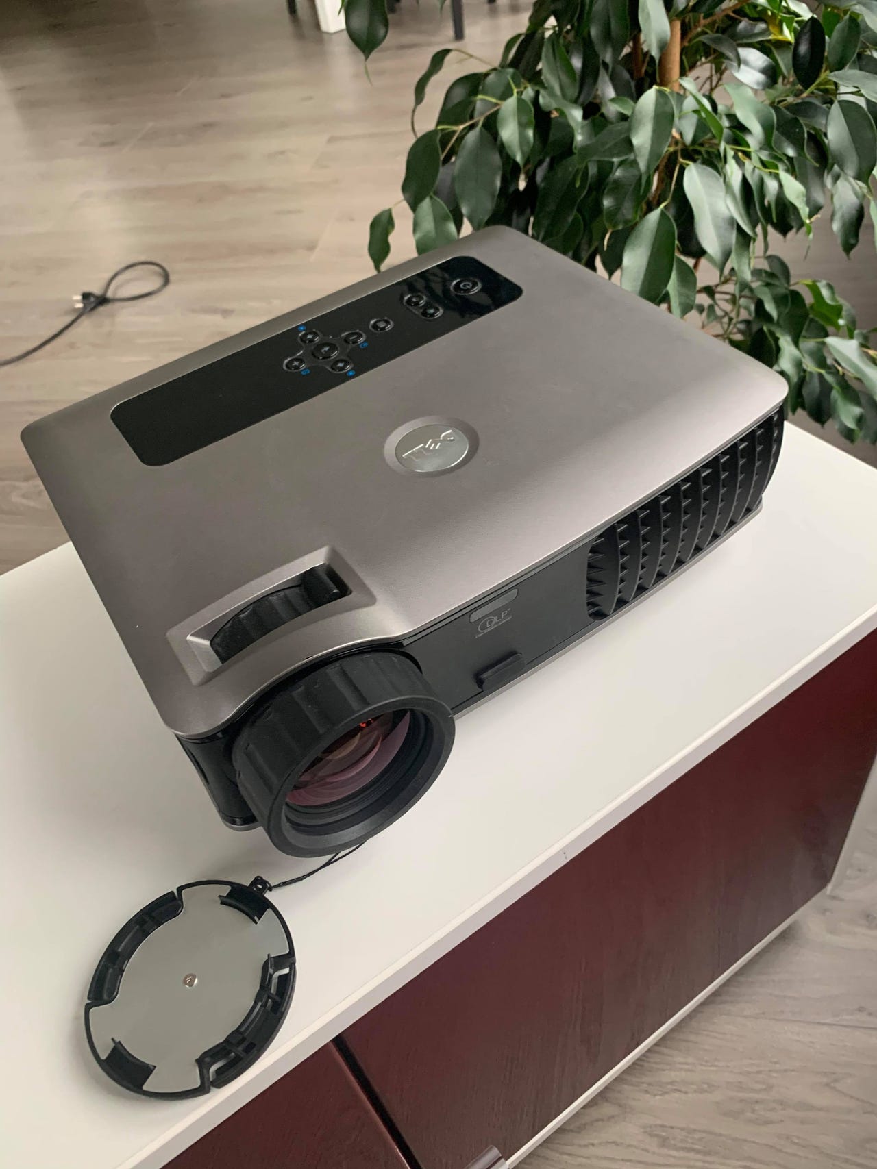 Dell 5100mp Projektor | FINN-torget