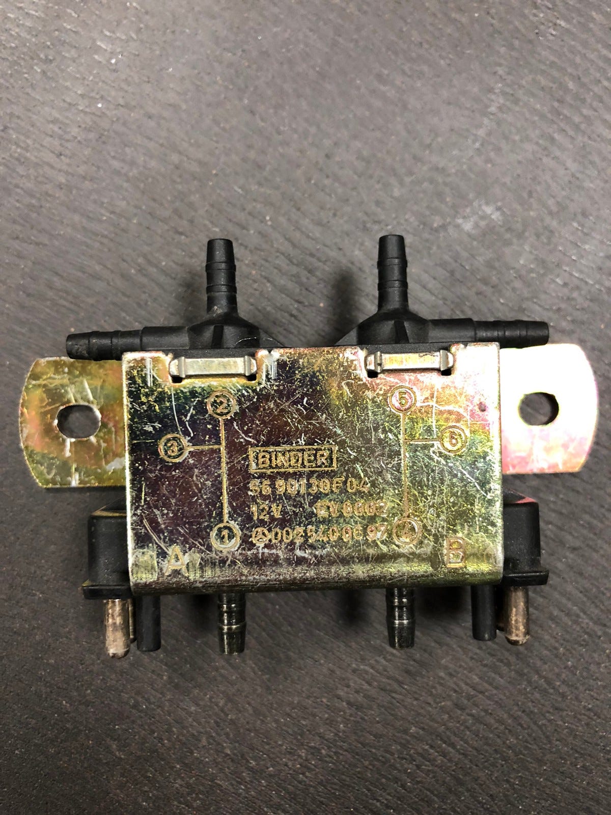 Mercedes vakuum ventil W202 R129 W124 W463 | FINN.no