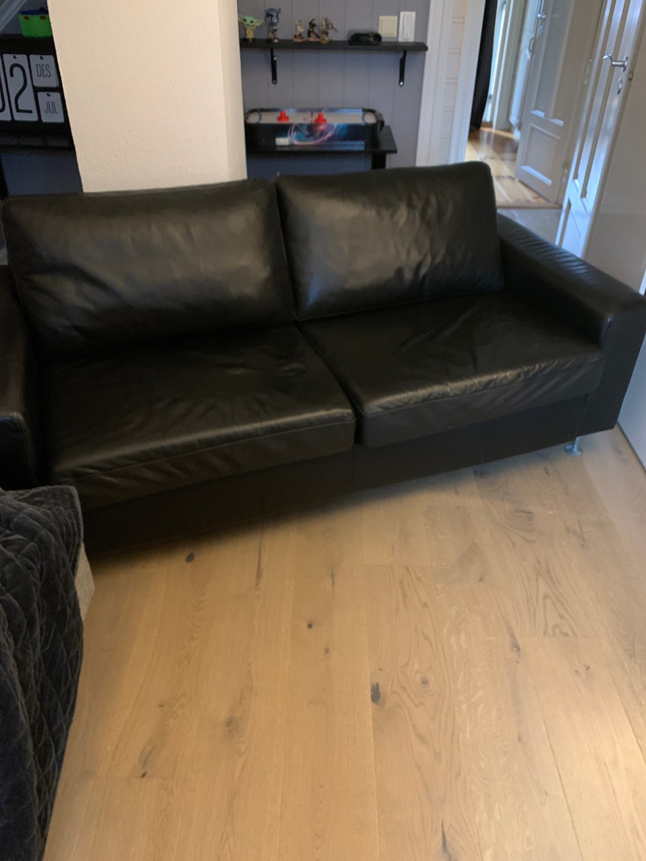 Bolia skinnsofa sort | FINN torget