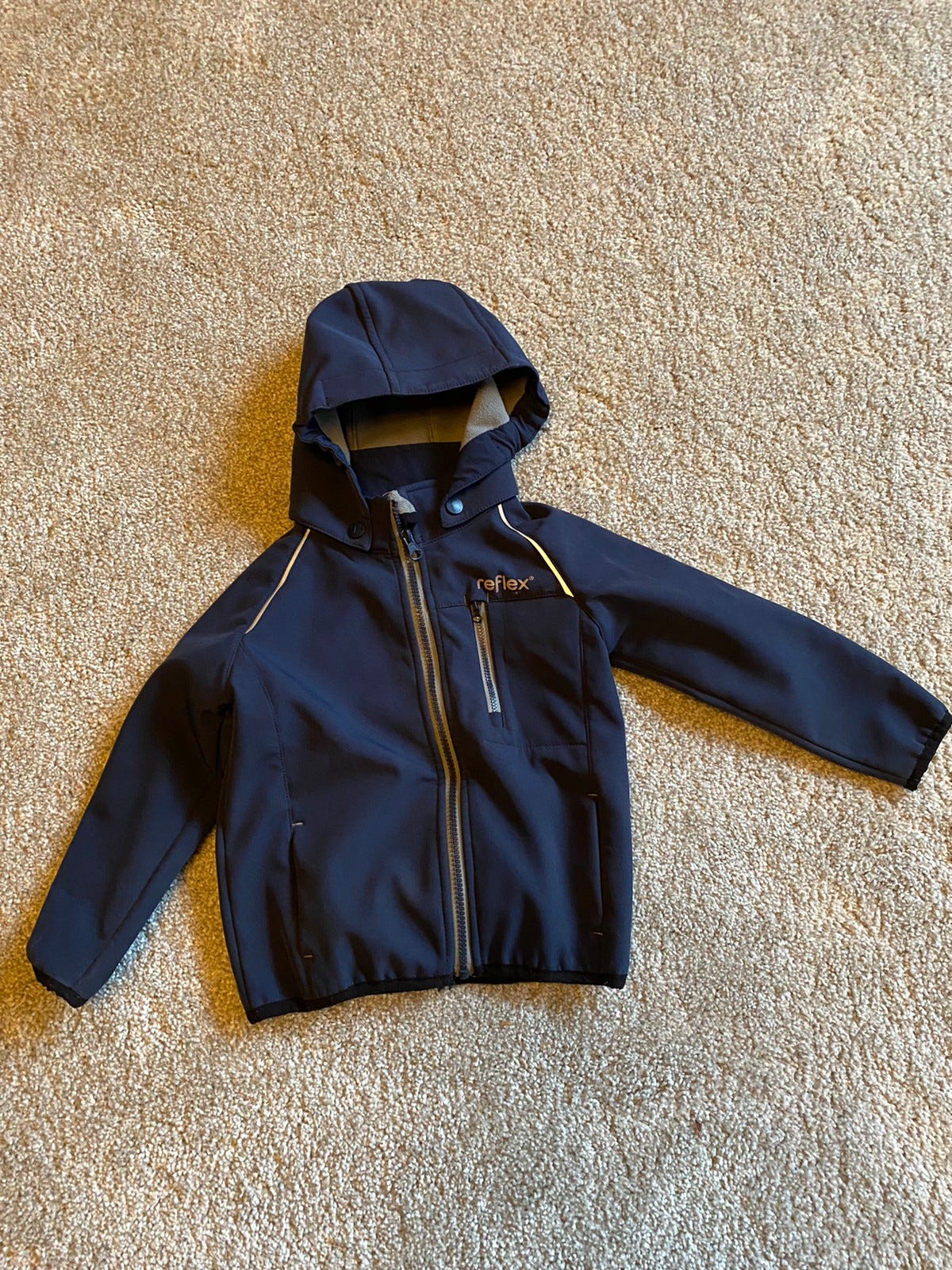 Fin softshelljakke fra Reflex str 98 | FINN-torget