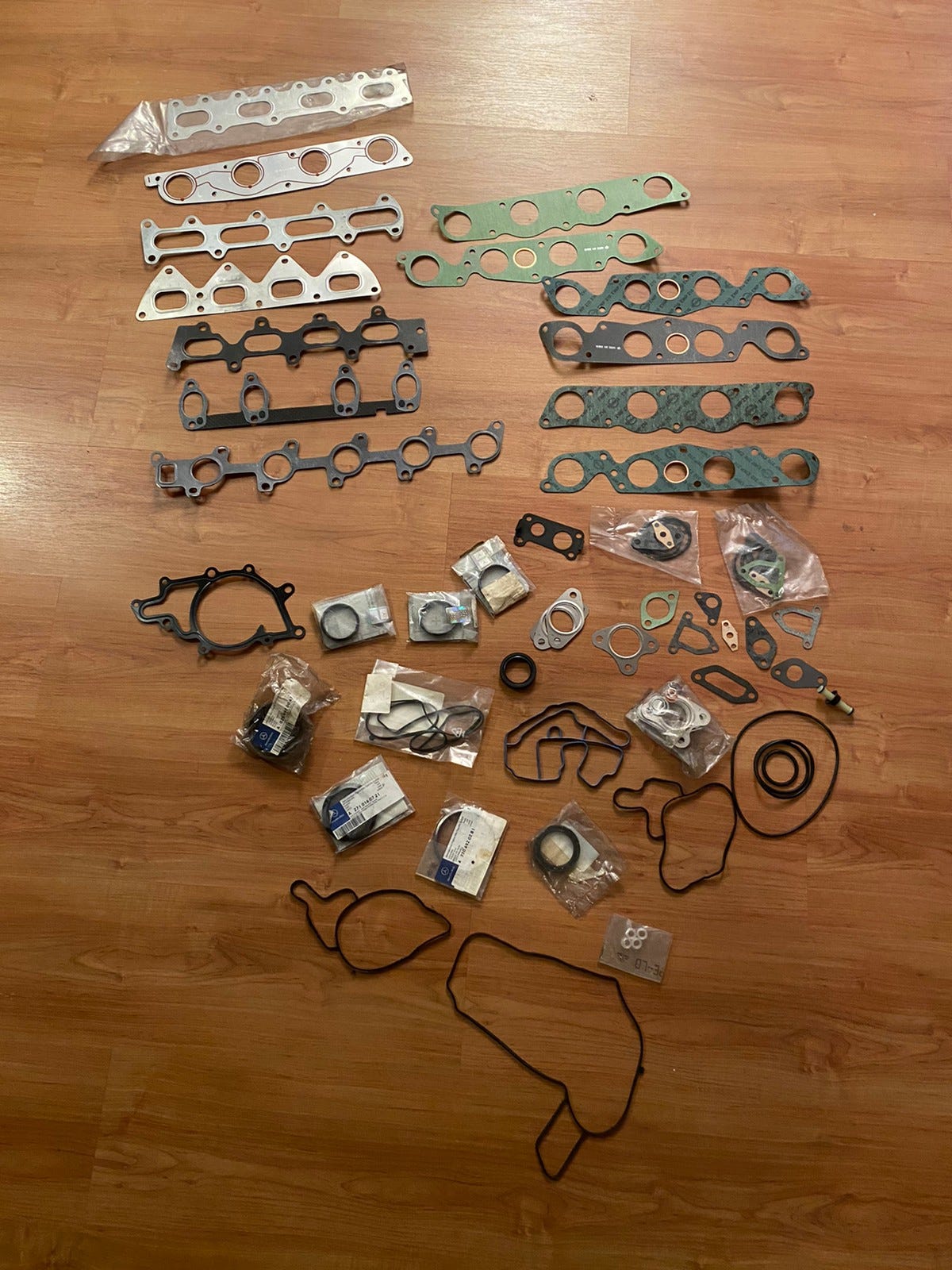 Mye div pakninger til mb | FINN-torget