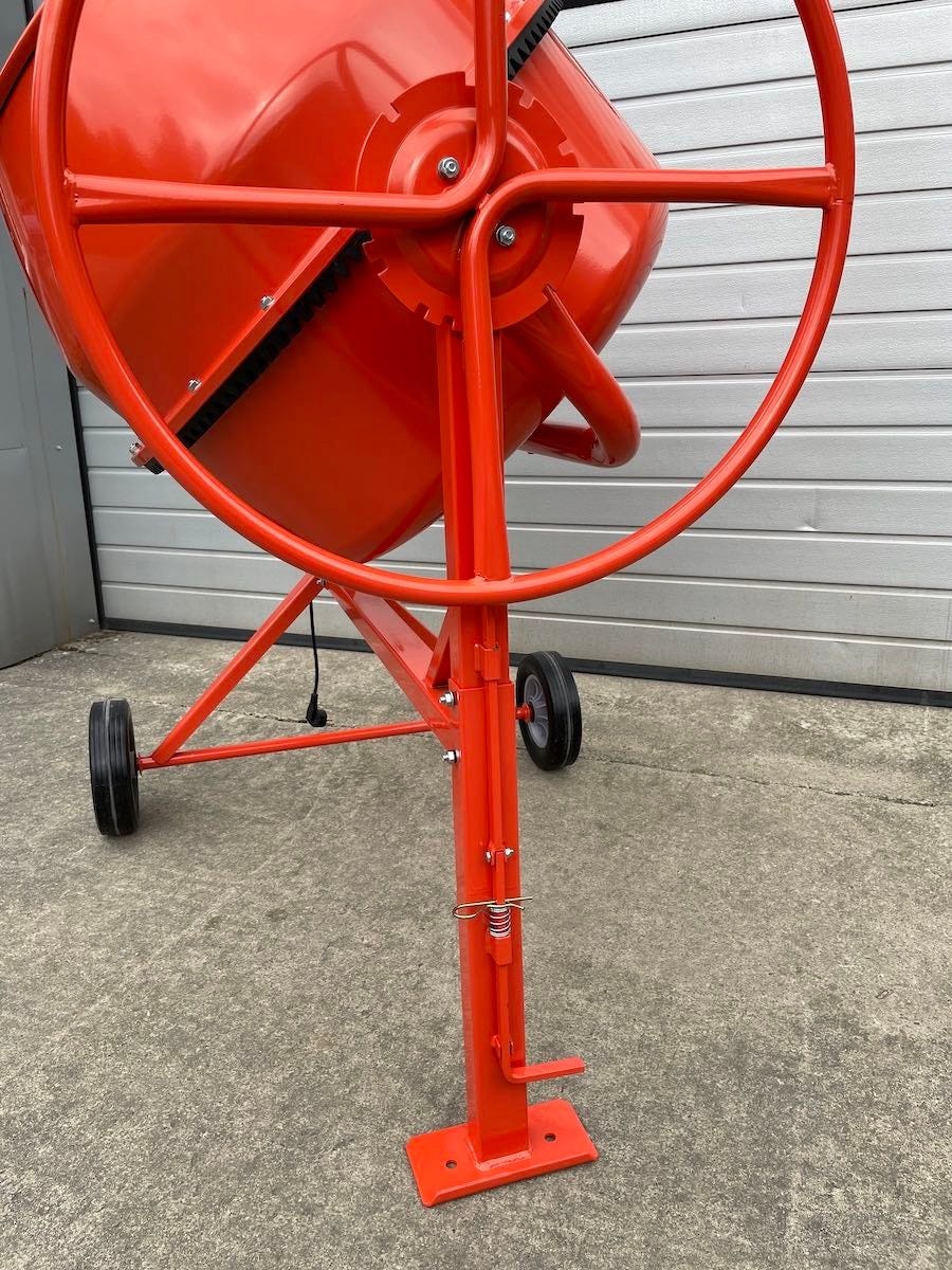Betongblander - Sementblander 210 ltr. 1000 watt - Blandemaskin | FINN ...