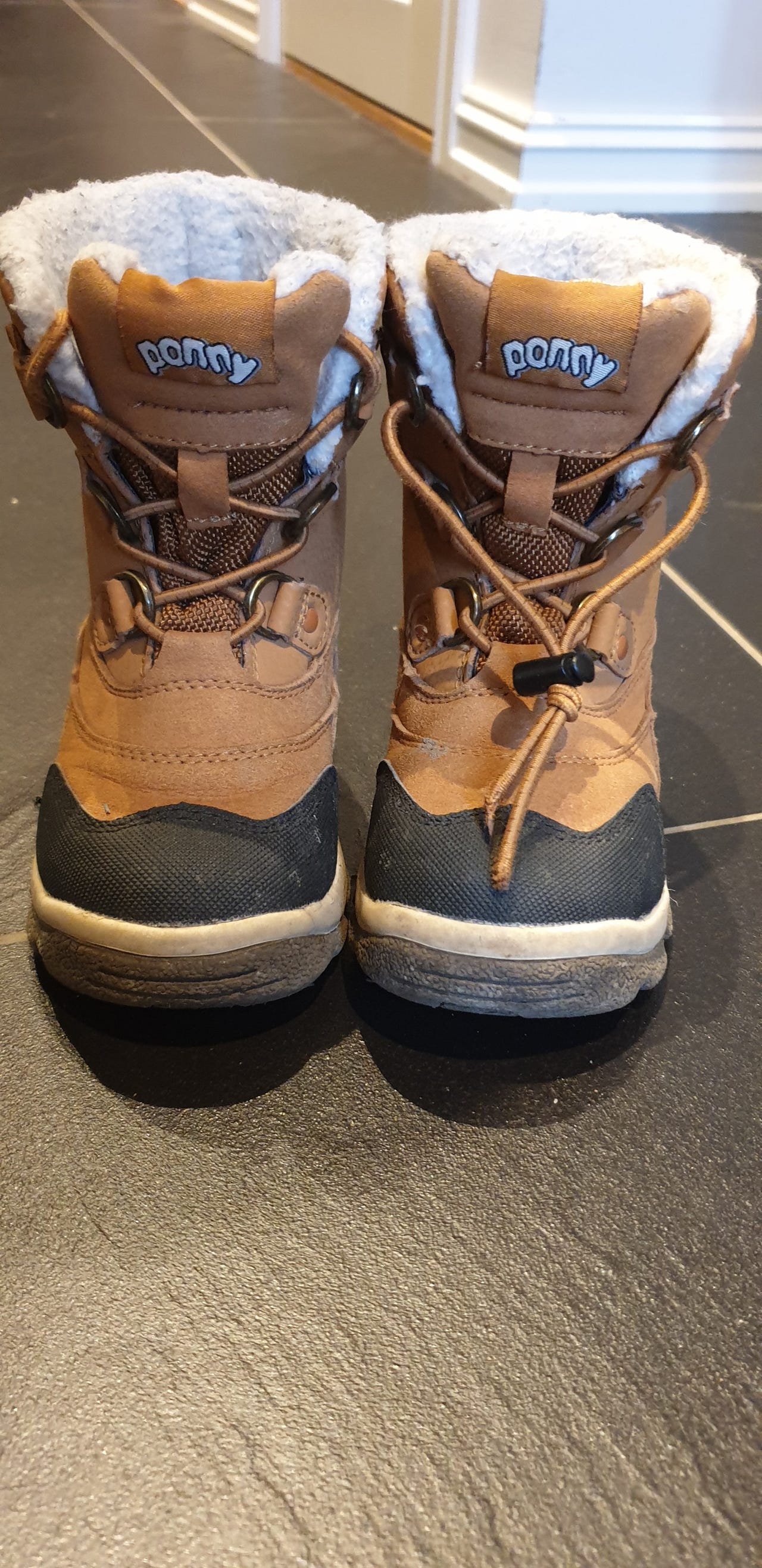 Varme vintersko fra Ponny i str 25 | FINN torget