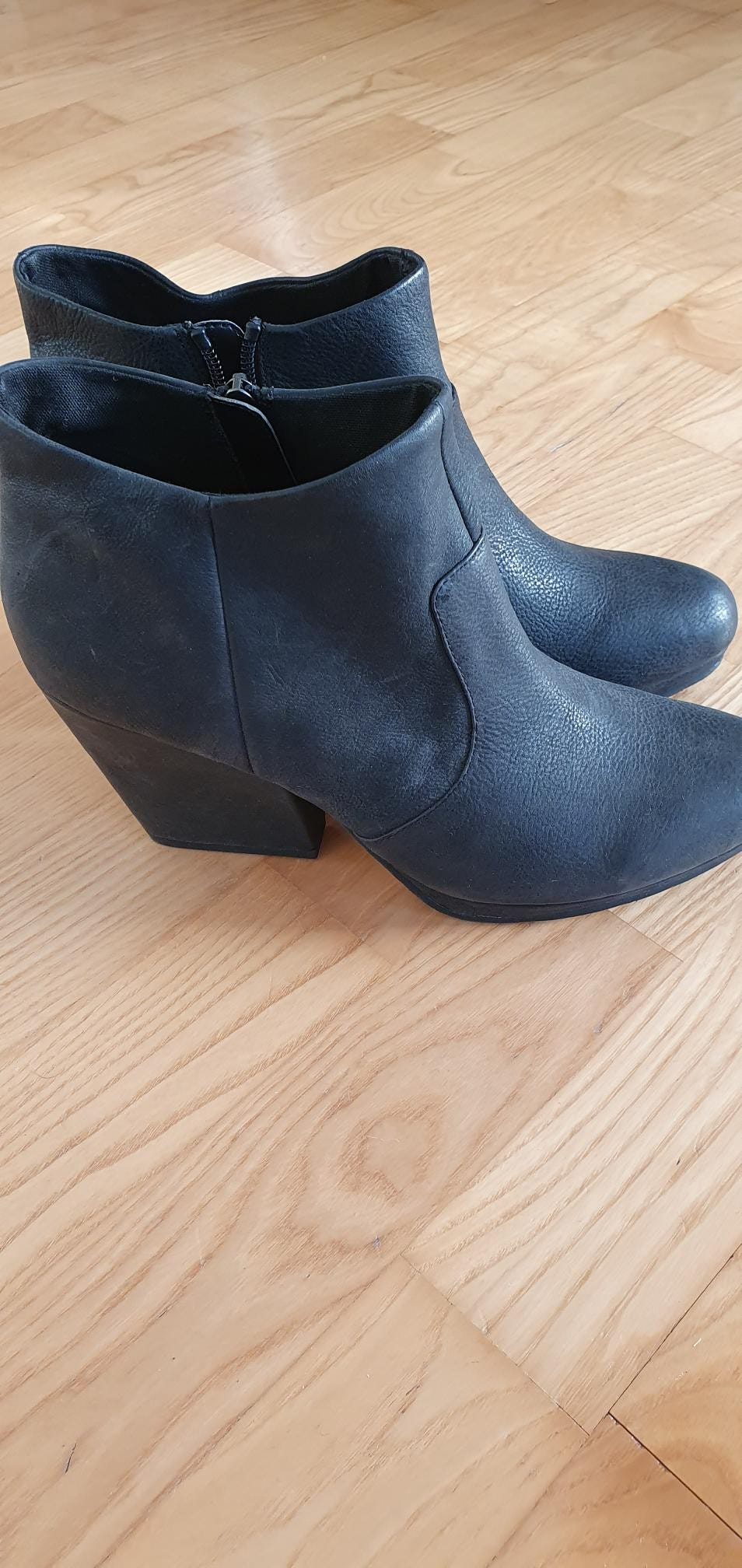 Støvlett sort skinn | FINN-torget