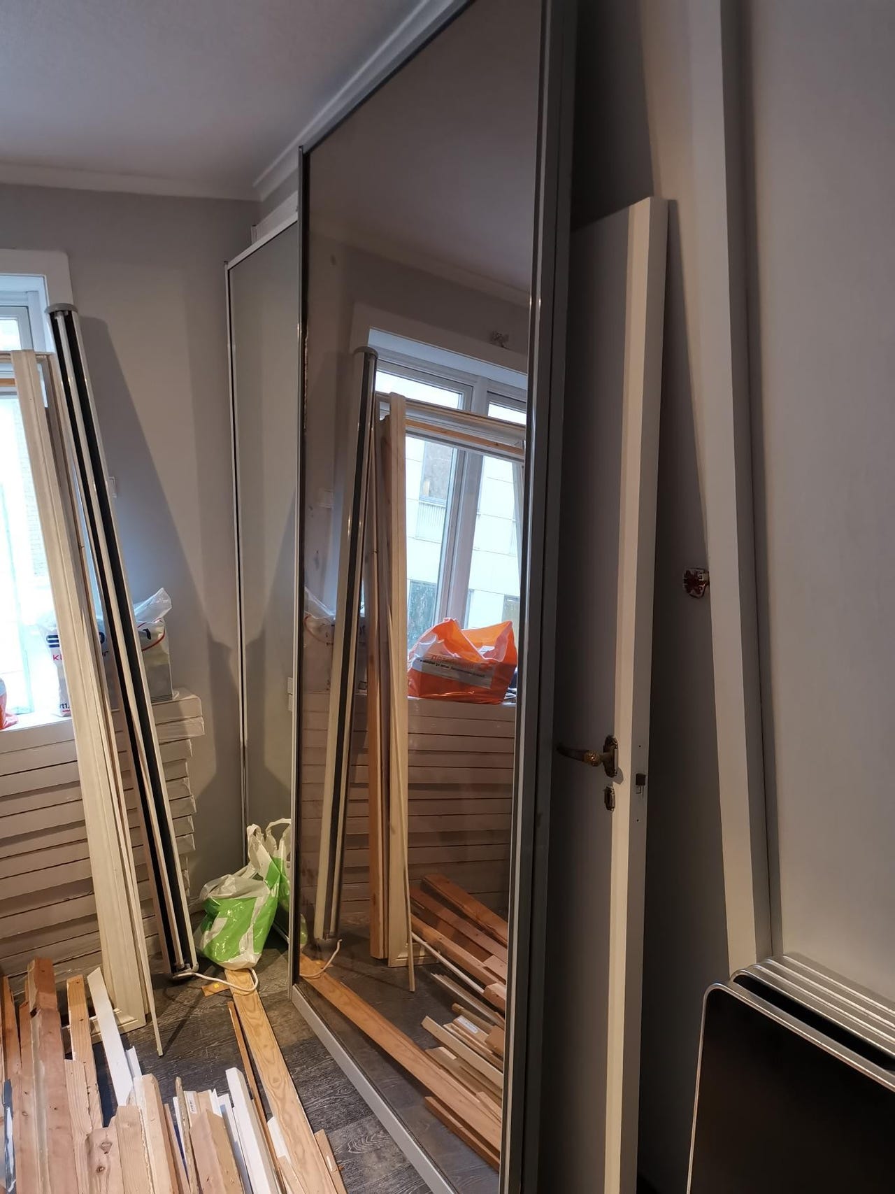 Skyvedører sotet glass | FINN-torget