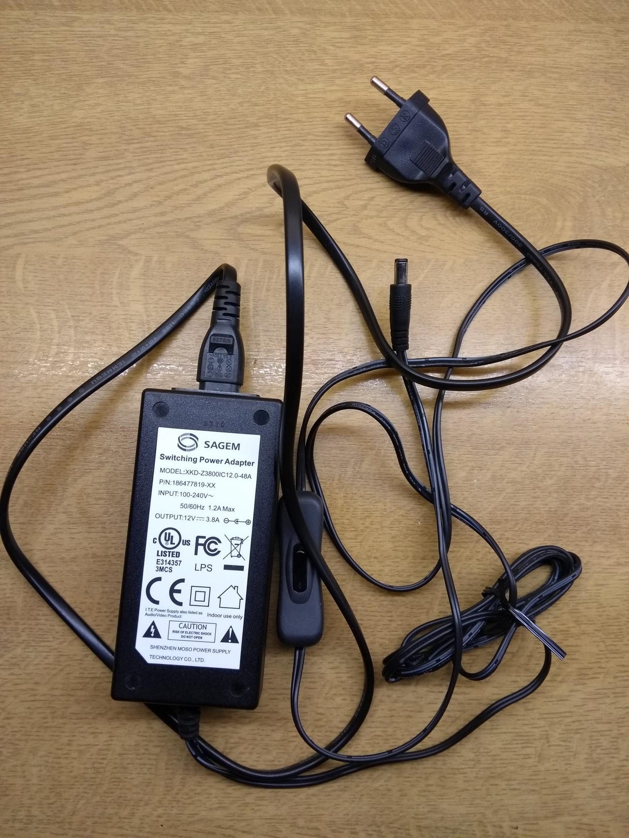 Sagem strøm adapter for dekoder | FINN-torget