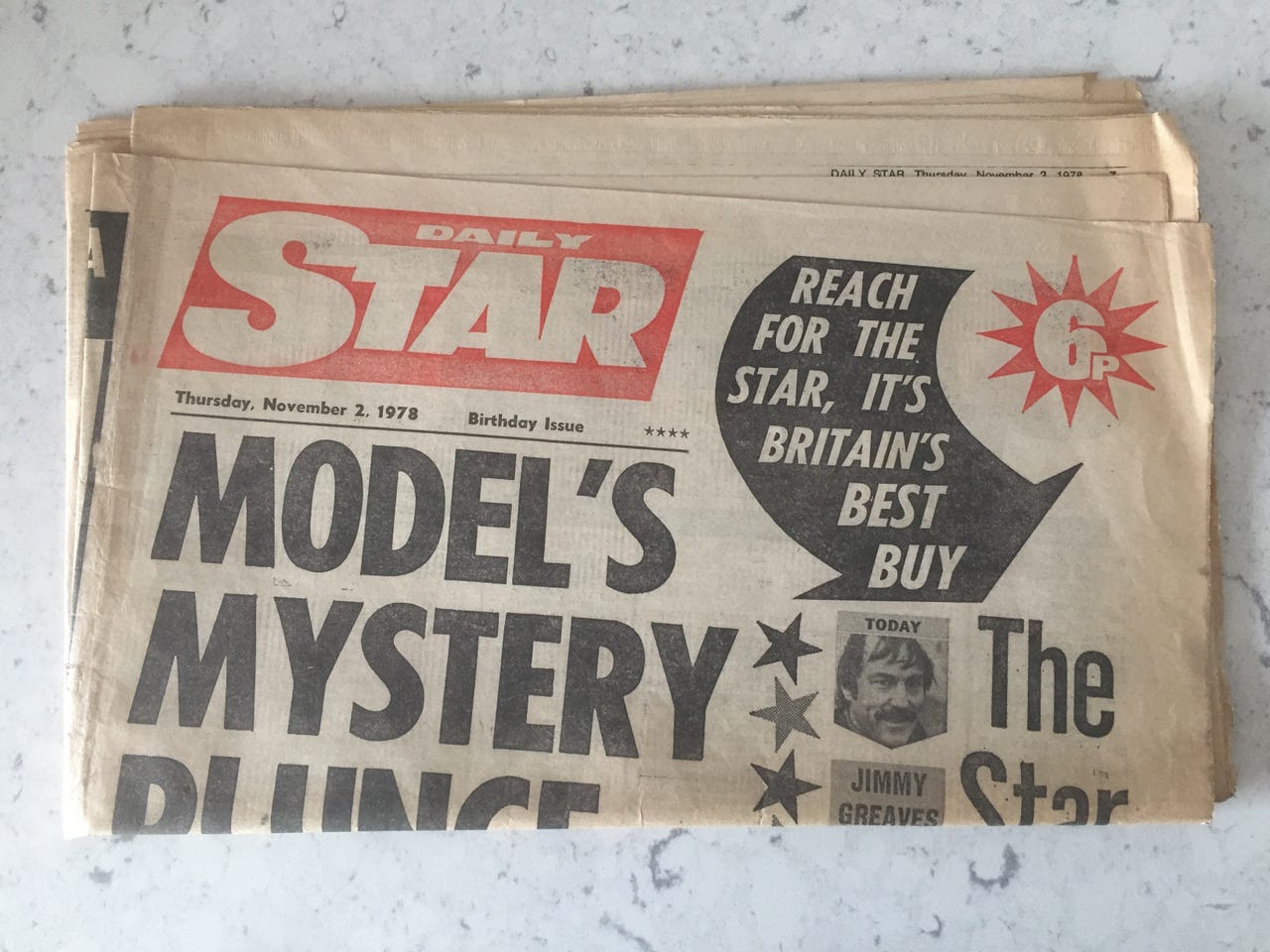 Vintage UK "Daily Star" Birthday (First) Edition Newspaper | FINN-torget