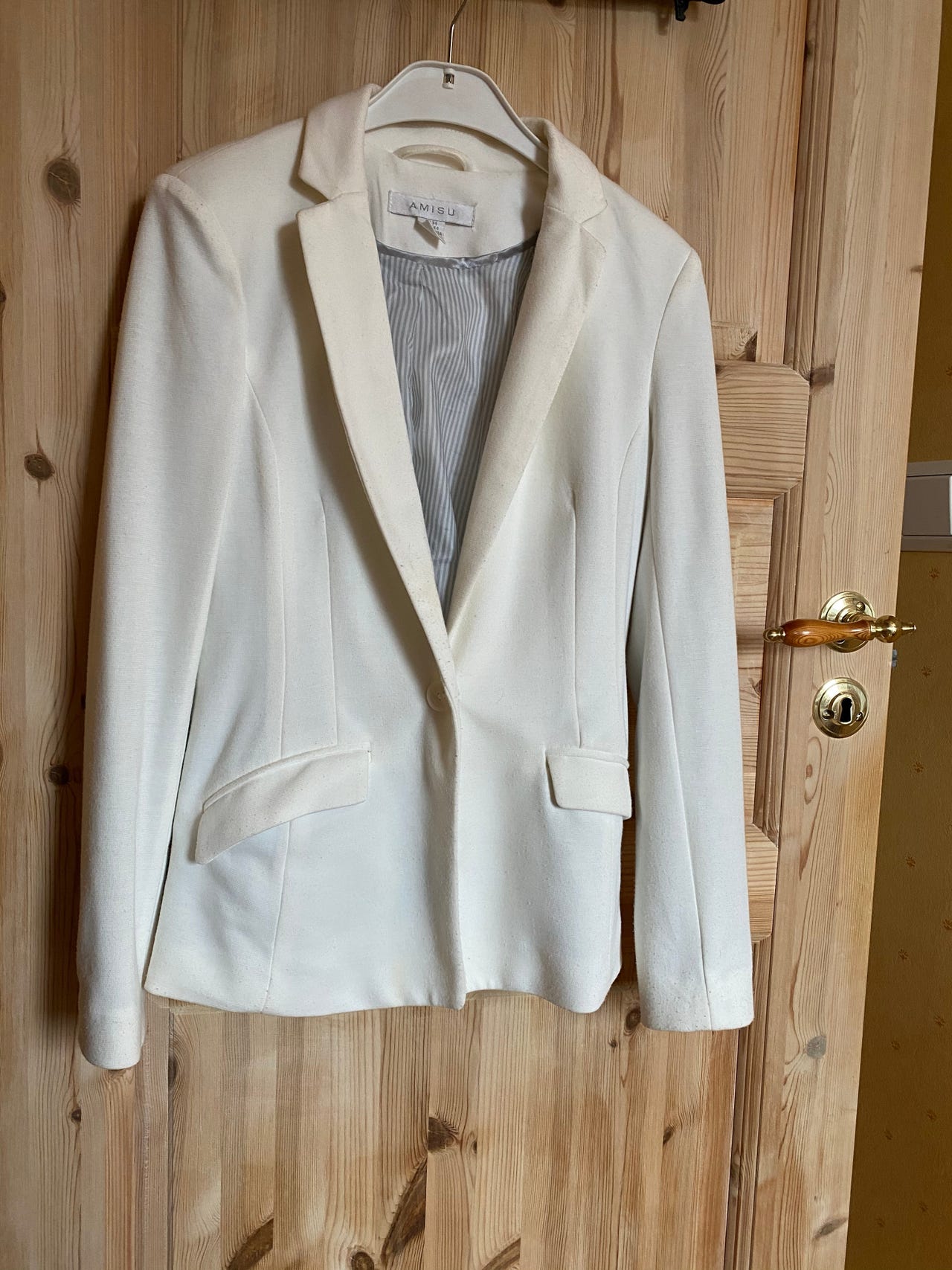 Hvit H&M blazer i str. XS (34) | FINN-torget