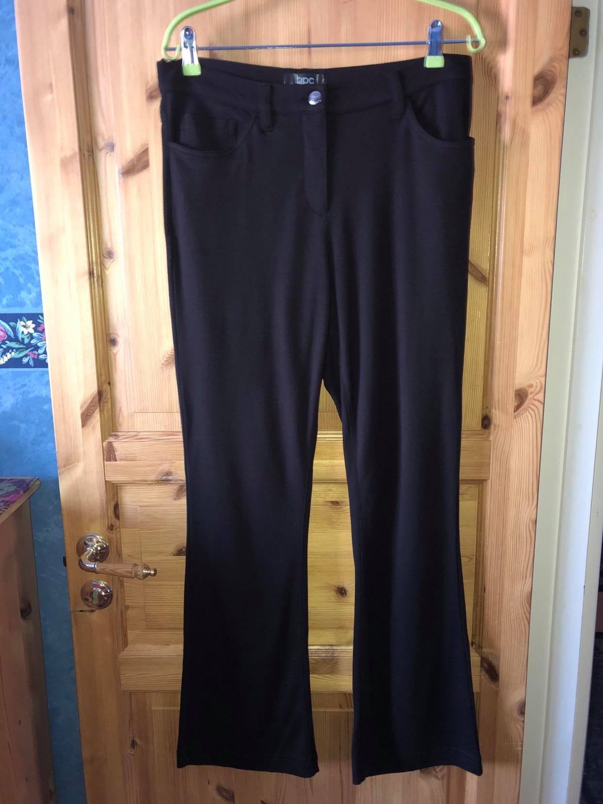 NY SVART BUKSE, STR. 42 (midje 84-88 cm) | FINN-torget