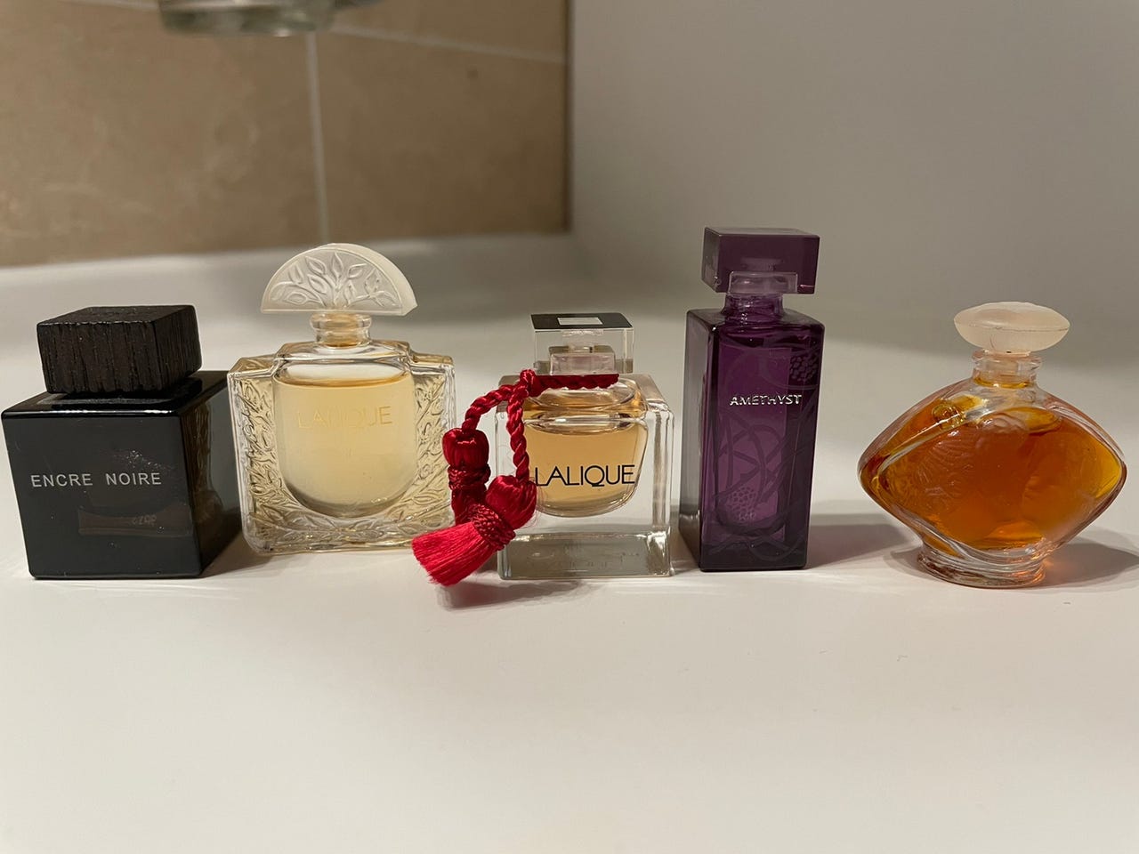 Lalique mini parfymer 5 st. | FINN-torget