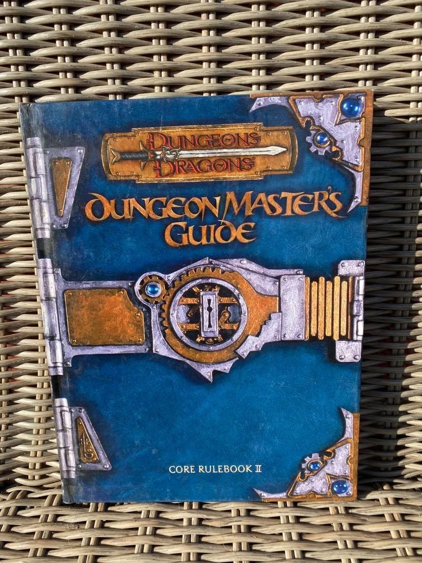 DUNGEONS & DRAGONS: DUNGEONS MASTER`S GUIDE KR 300 | FINN-torget