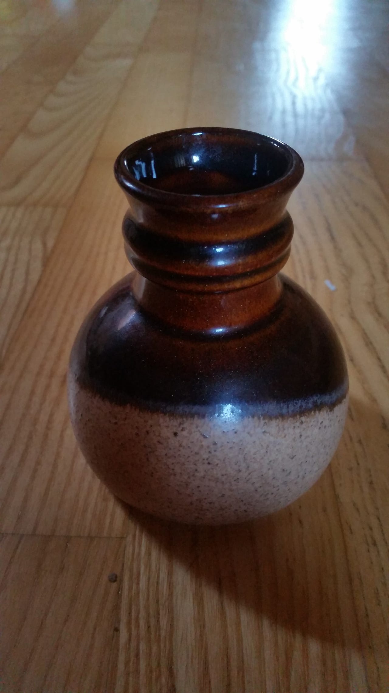 Liten retro kjeramikk Blomstervase. | FINN-torget