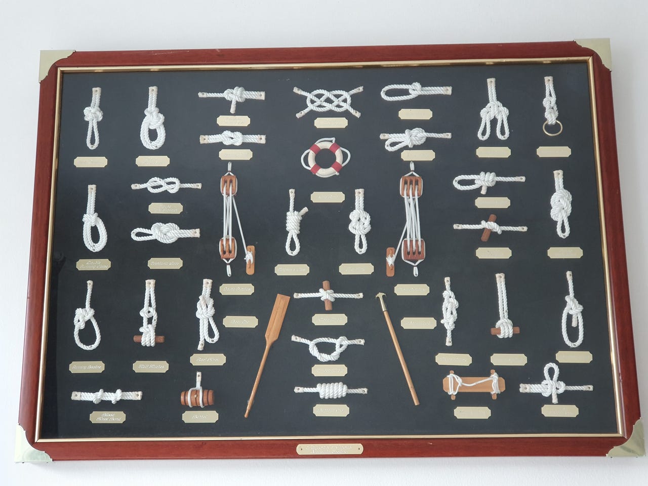 Maritime knoper og stikk - knutebrett | FINN-torget