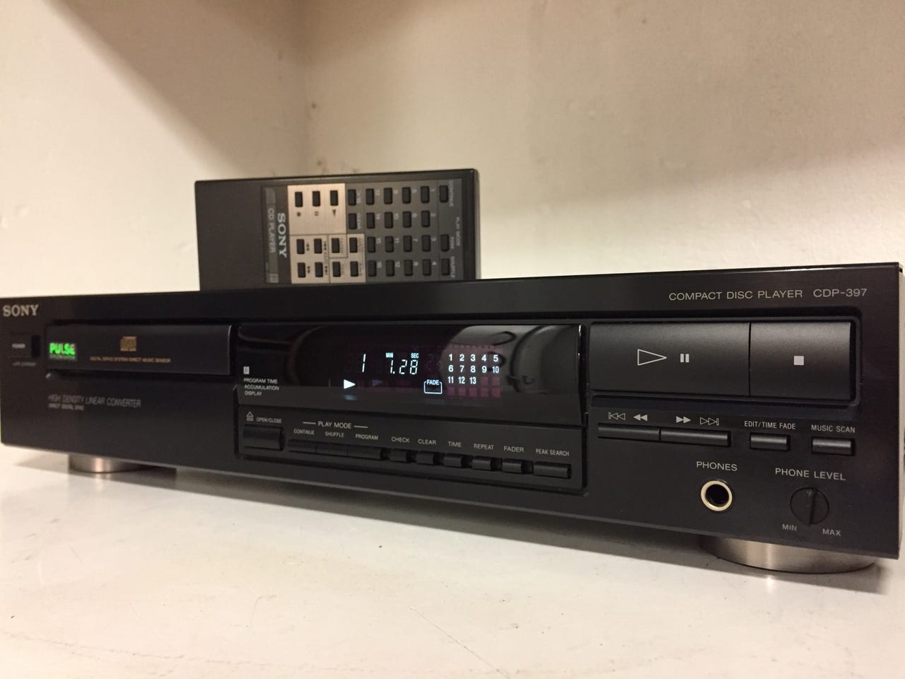 SONY CDP-397 CD-spiller | FINN torget