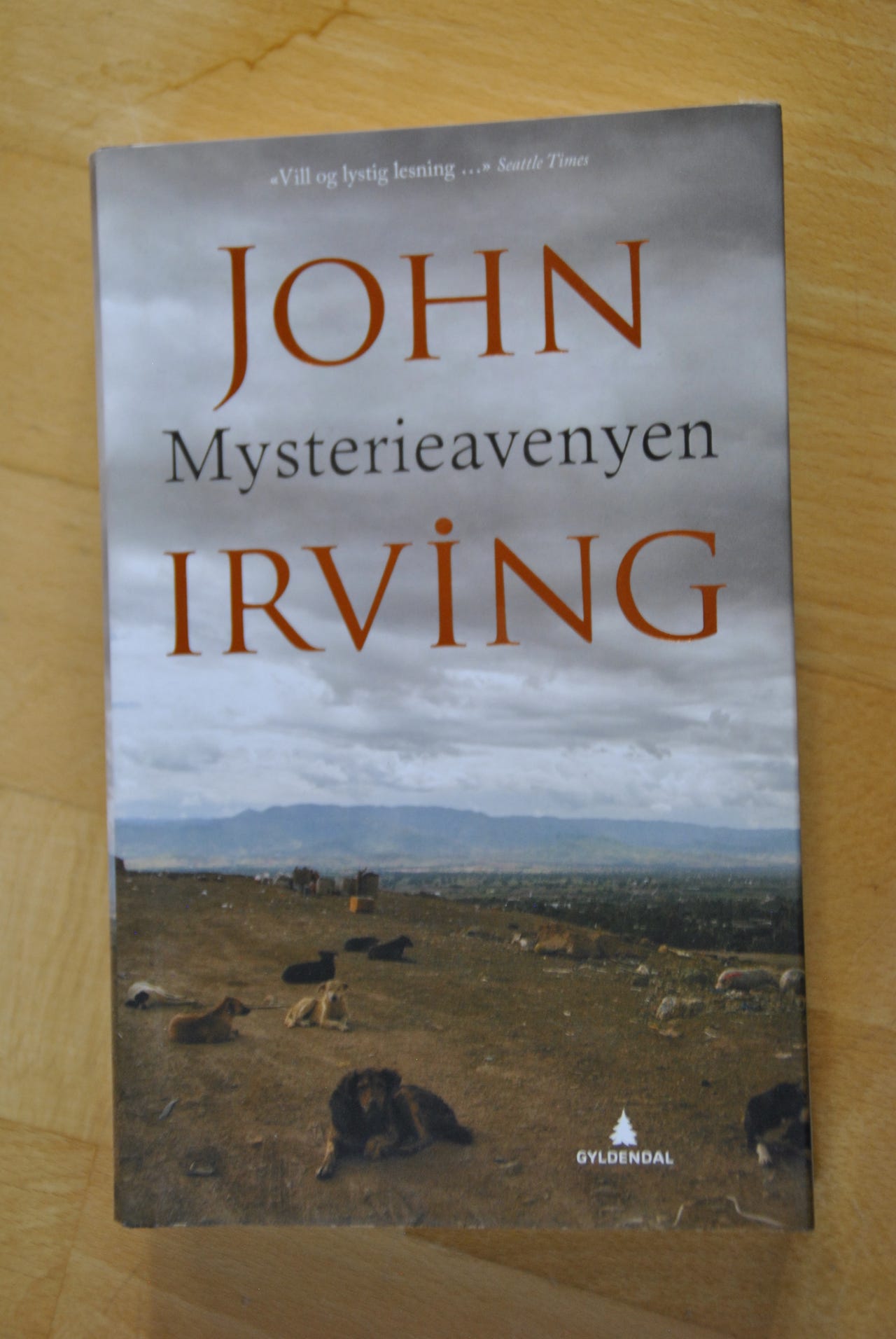 John Irving: Mysterieavenyen. Innb. (11). Sendes | FINN-torget