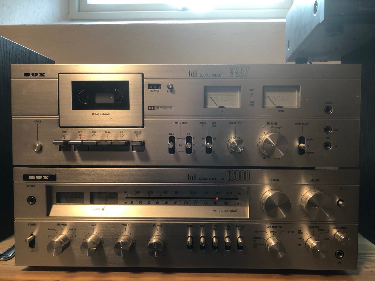 Dux/Philips receiver og kassettspiller | FINN torget