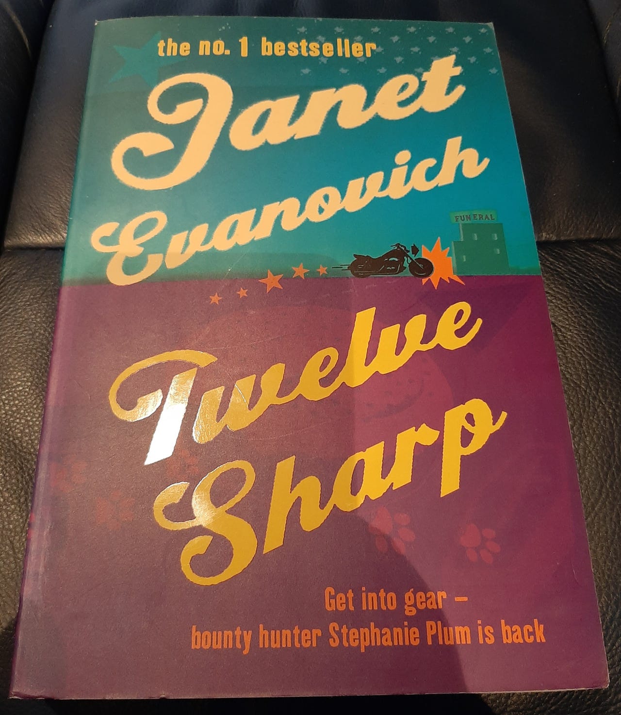Janet Evanovich: Twelve Sharp (kan sendes) | FINN torget