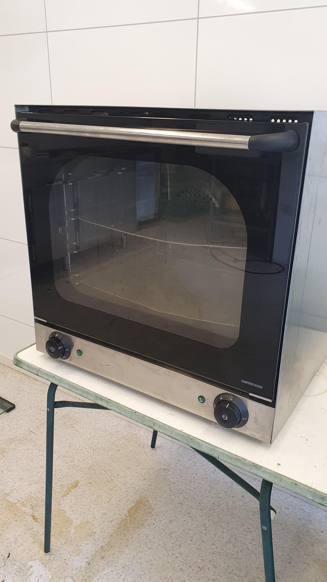 Bake off - ovn selges billig ved rask henting | FINN-torget