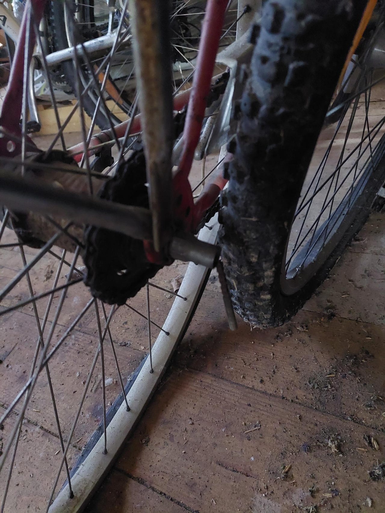 Apache sykkel / 18 tommer | FINN-torget