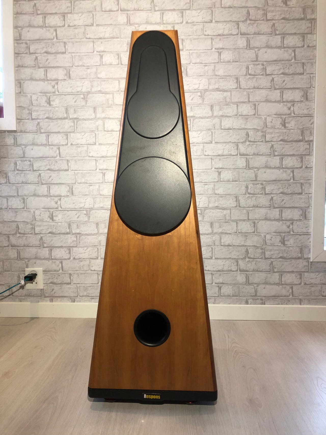 Respons grand artist | FINN-torget