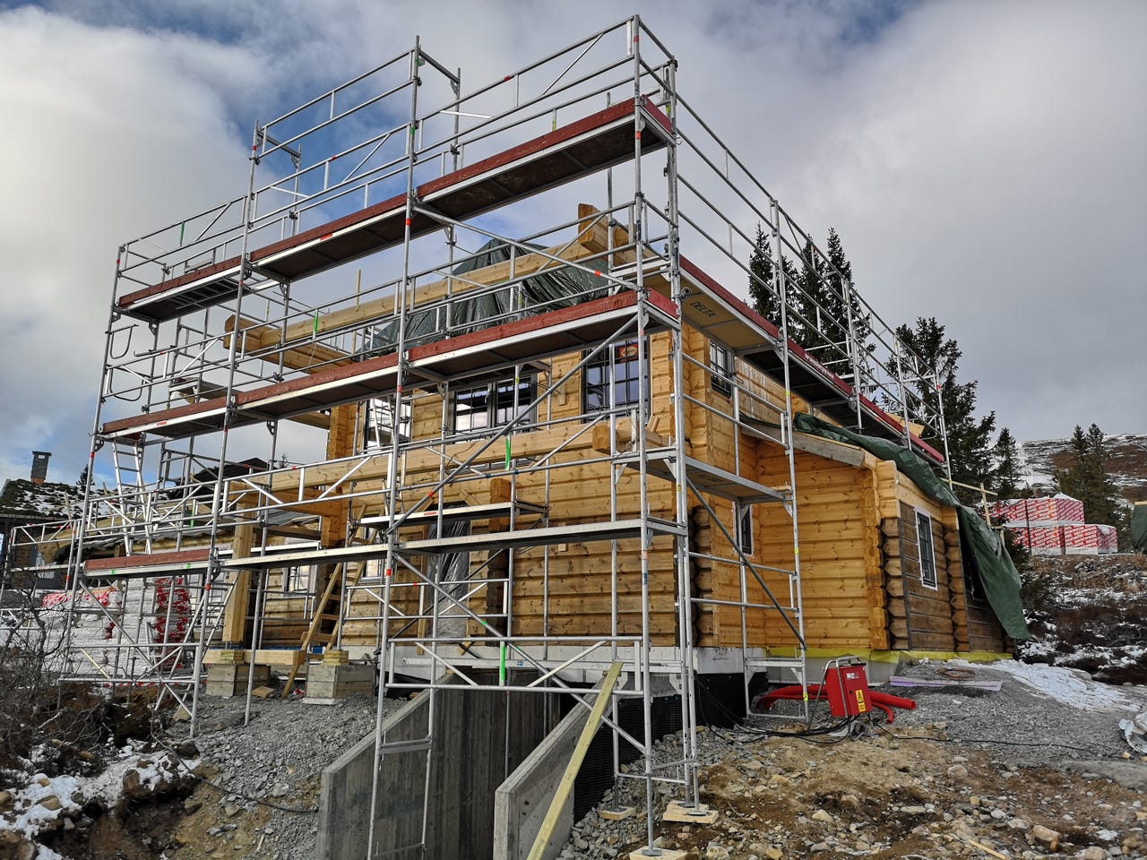 Stillas til leie STG Utleie AS | FINN-torget