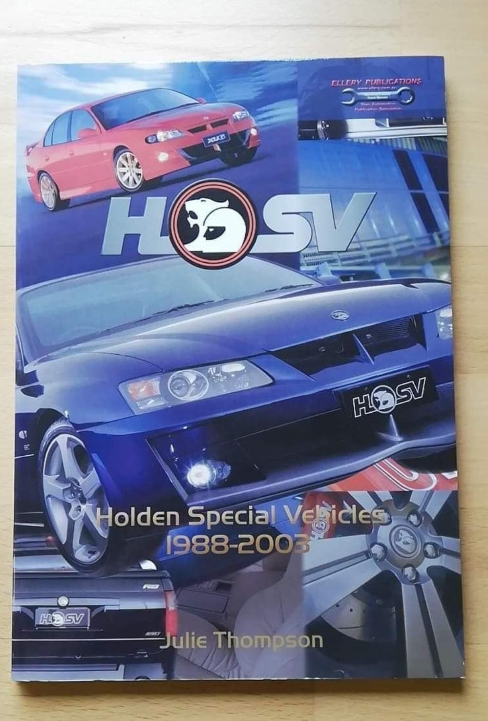 Holden car bok. | FINN-torget