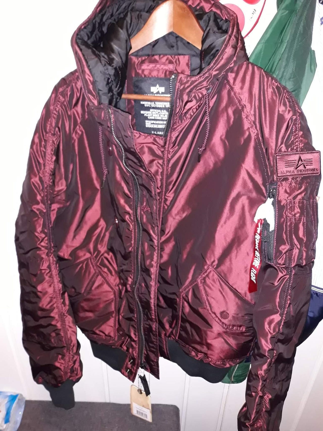 Alpha industry bomber 700kr | FINN-torget