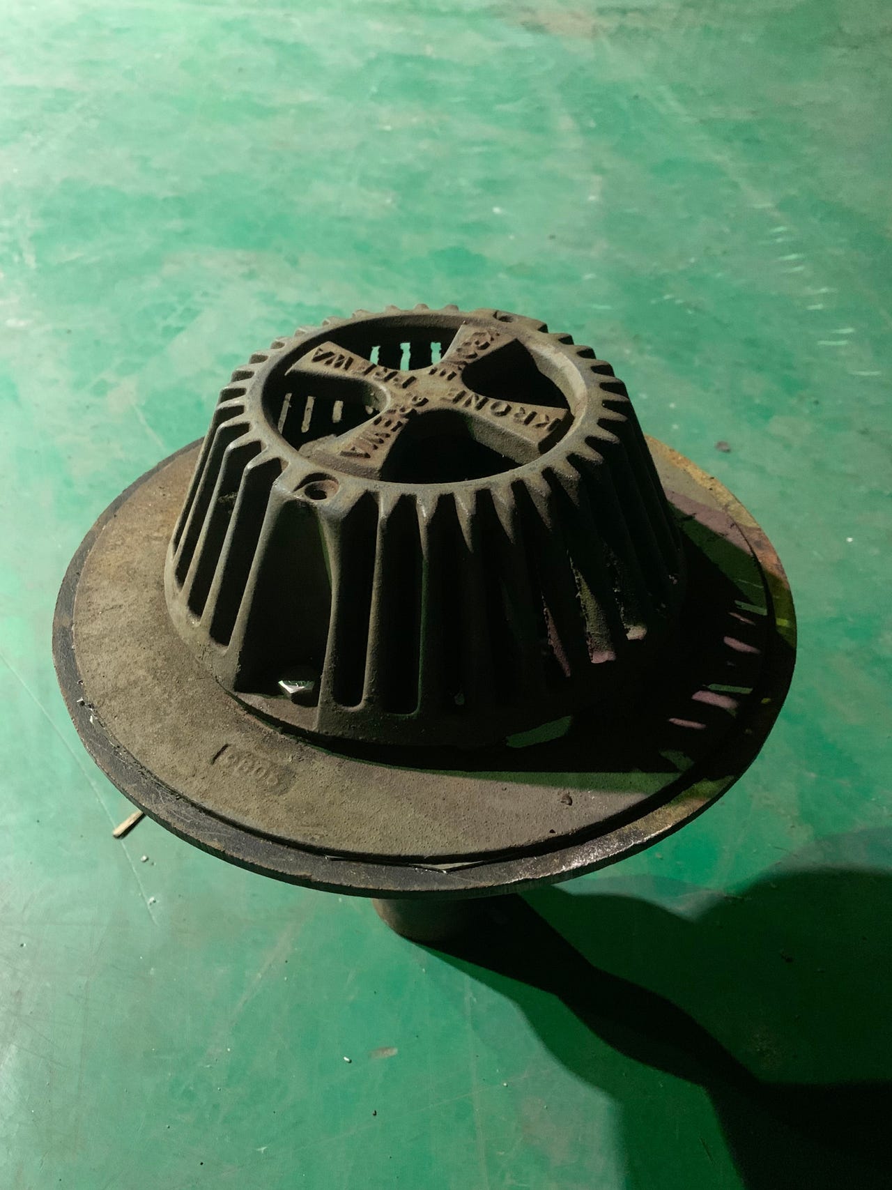 Taksluk i støpejern | FINN torget