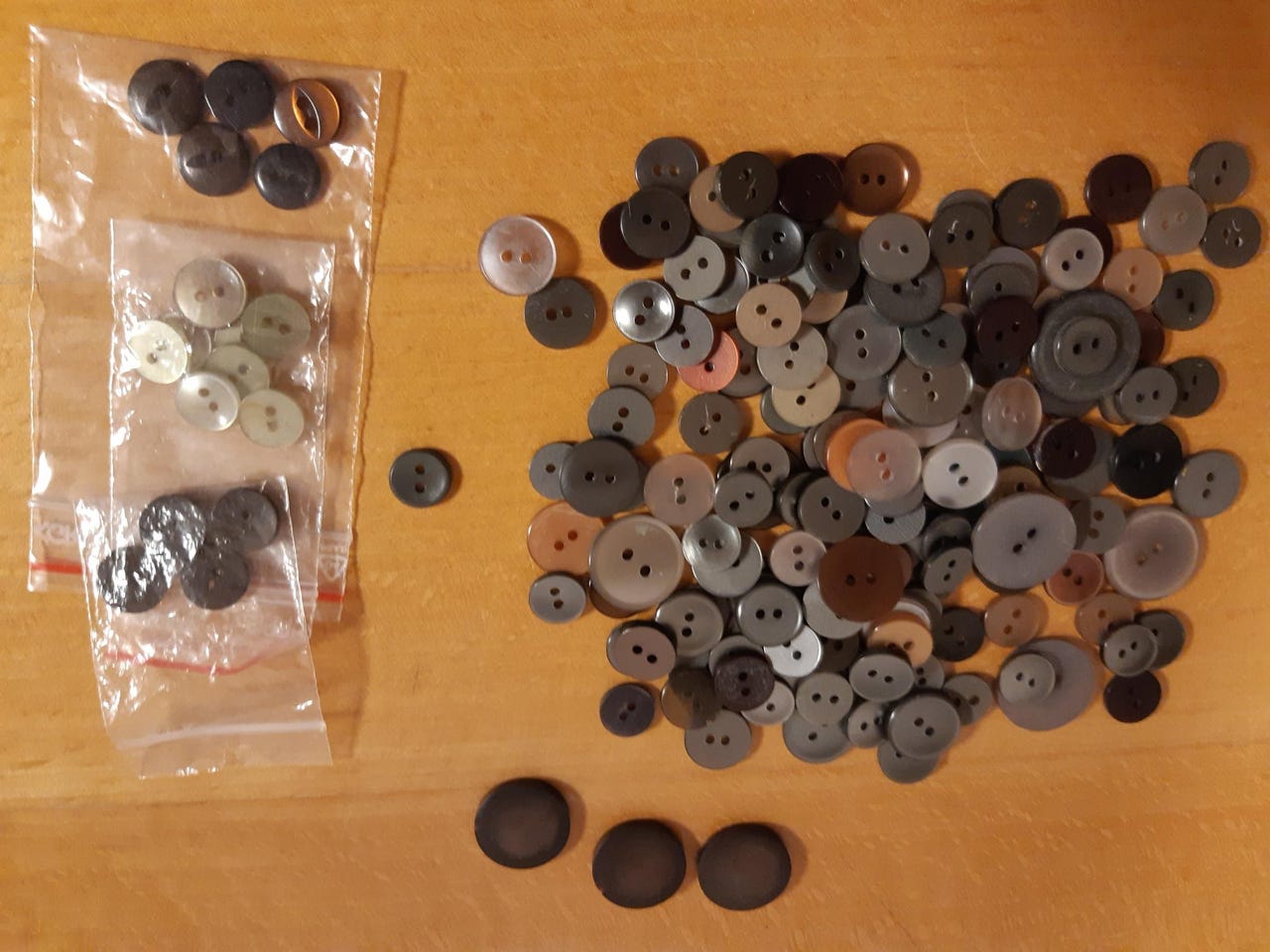 Knapper. Retro knapper. Gamle knapper. | FINN torget