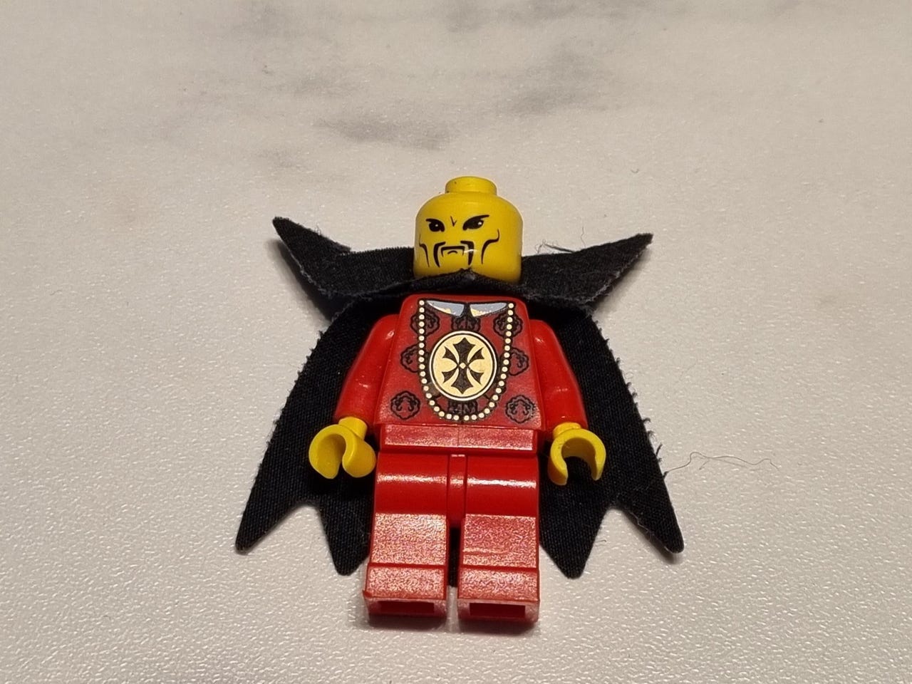 LEGO Adventurers : Orient Expedition | Emperor Chang Wu (adv048) | FINN ...