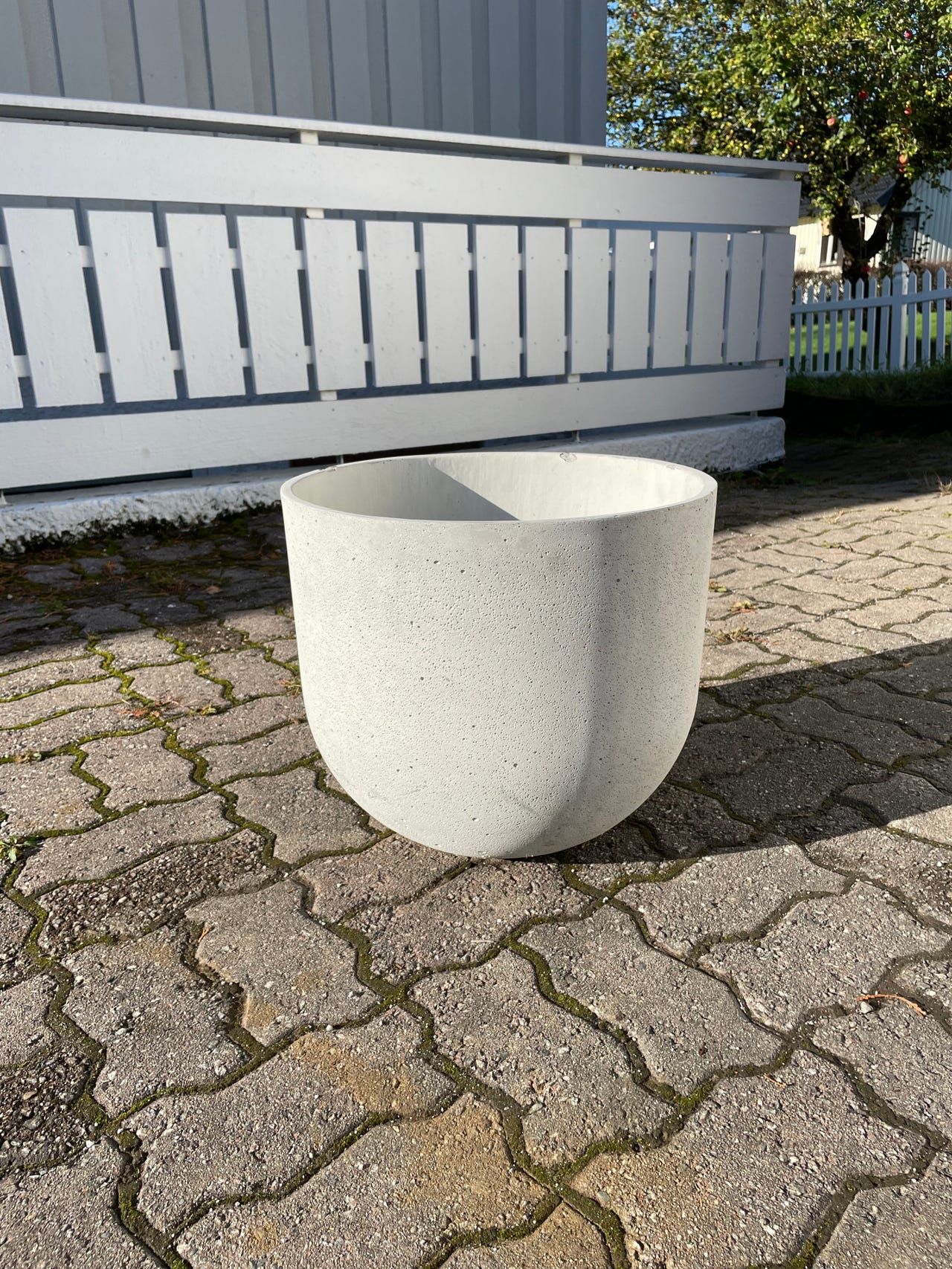 Sementpotte/betongpotte/blomsterpotte | FINN-torget