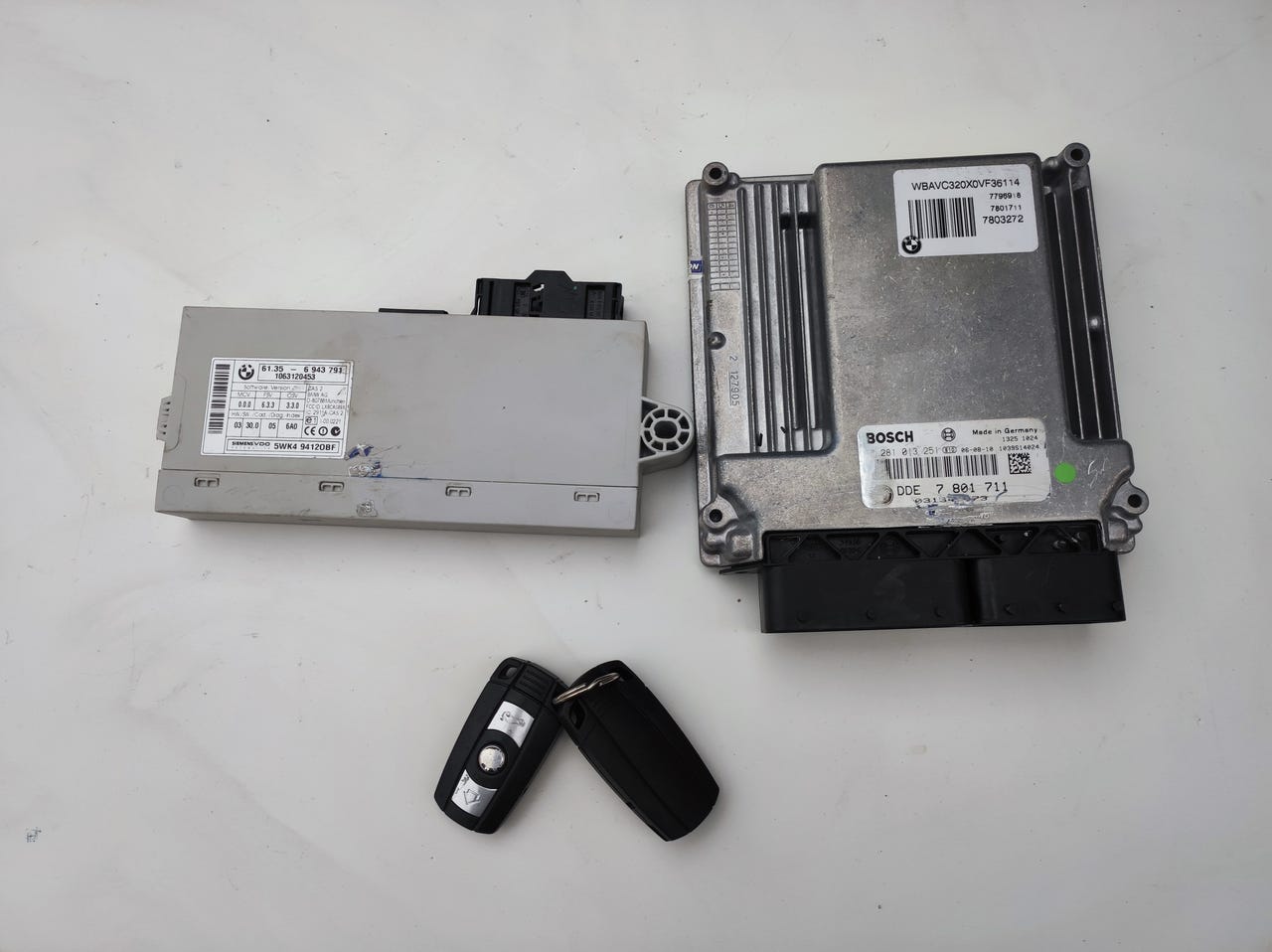 BMW ecu cas startpakke 0281013251 DDE7801711 1277022065 | FINN torget