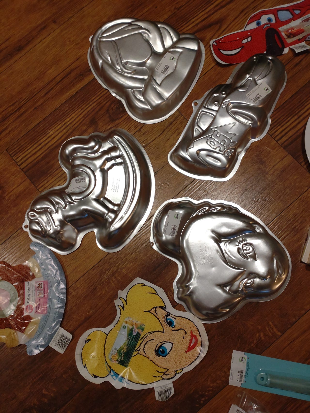 Kakeformer | FINN-torget